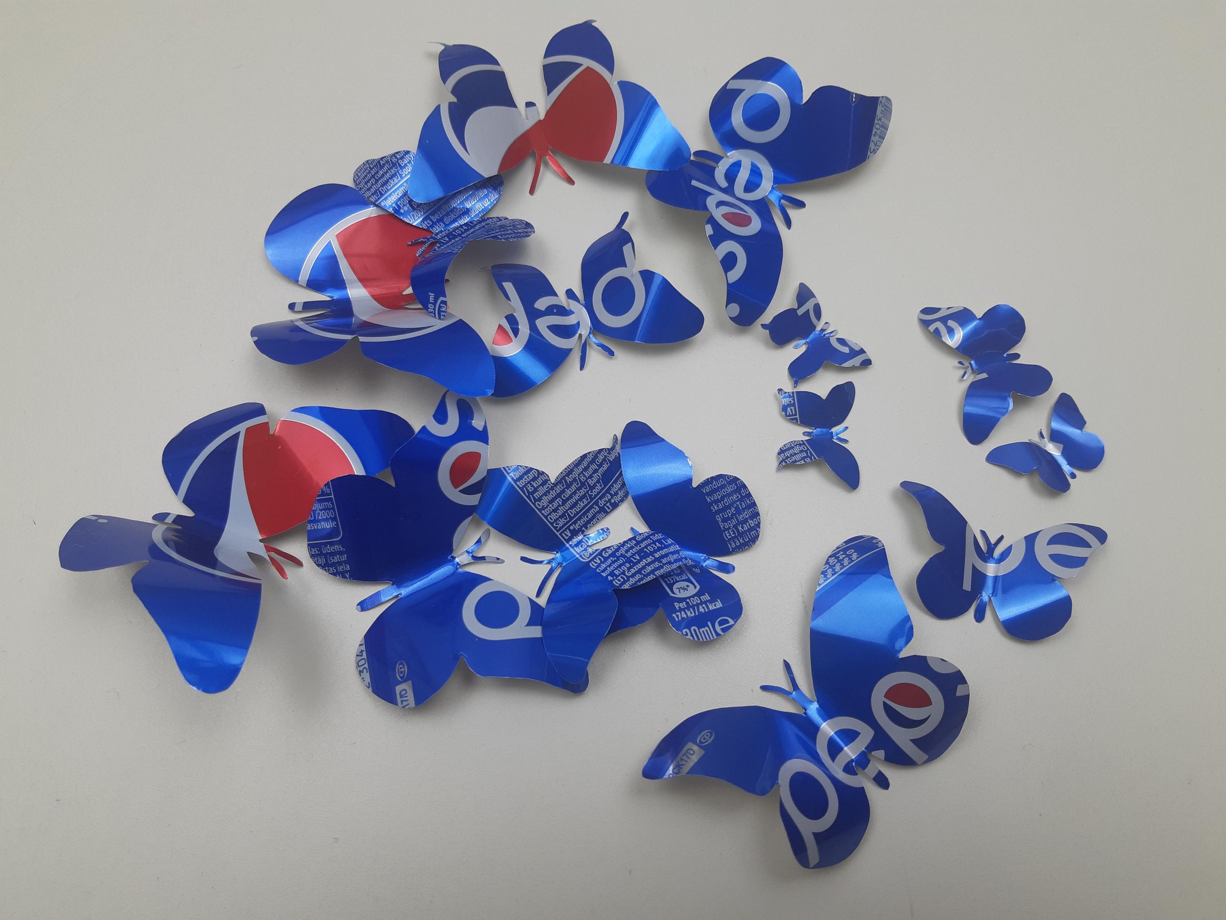 Butterflies From Aluminum Cans : 8 Steps (with Pictures) - Instructables