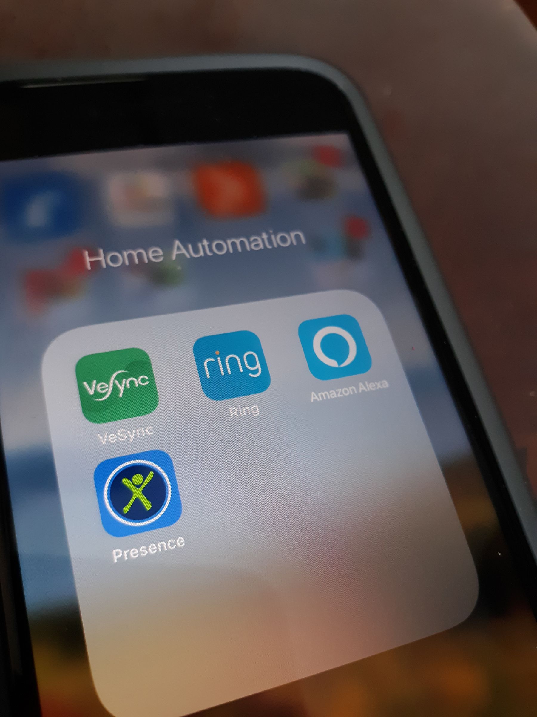 How to Control Lighting From Your Smartphone (VeSync) : 10 Steps ...