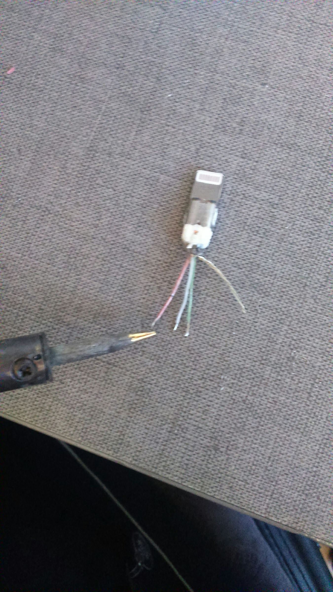 How to Fix the Cable Lightning Apple : 4 Steps (with Pictures ...