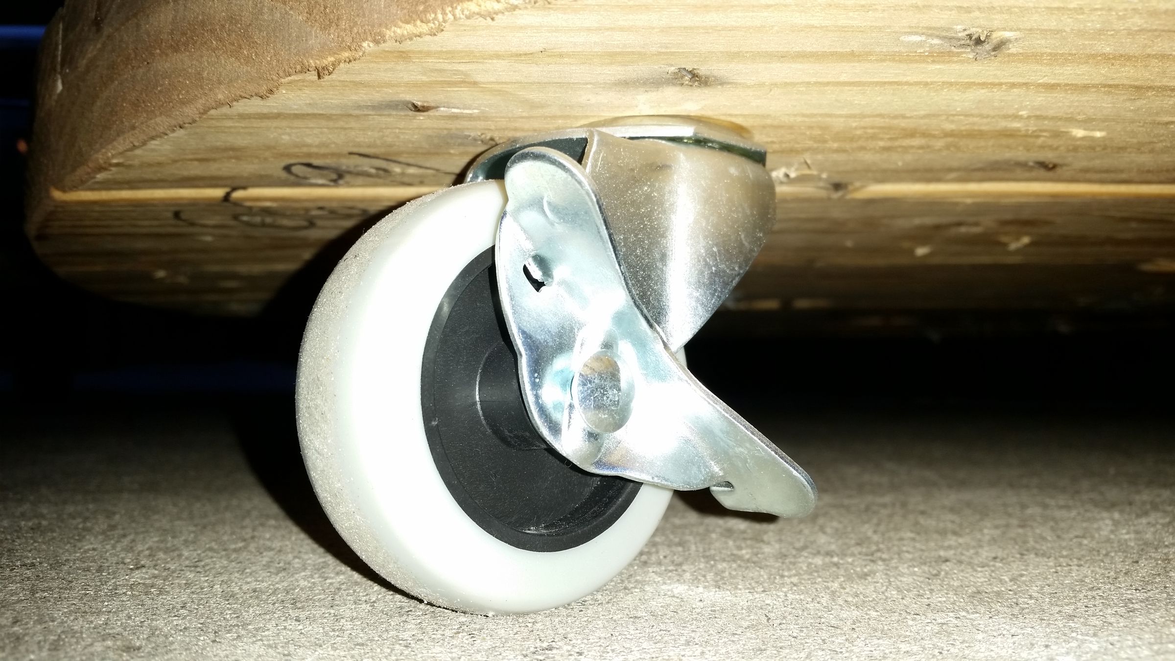 Cable Reel Table : 5 Steps (with Pictures) - Instructables