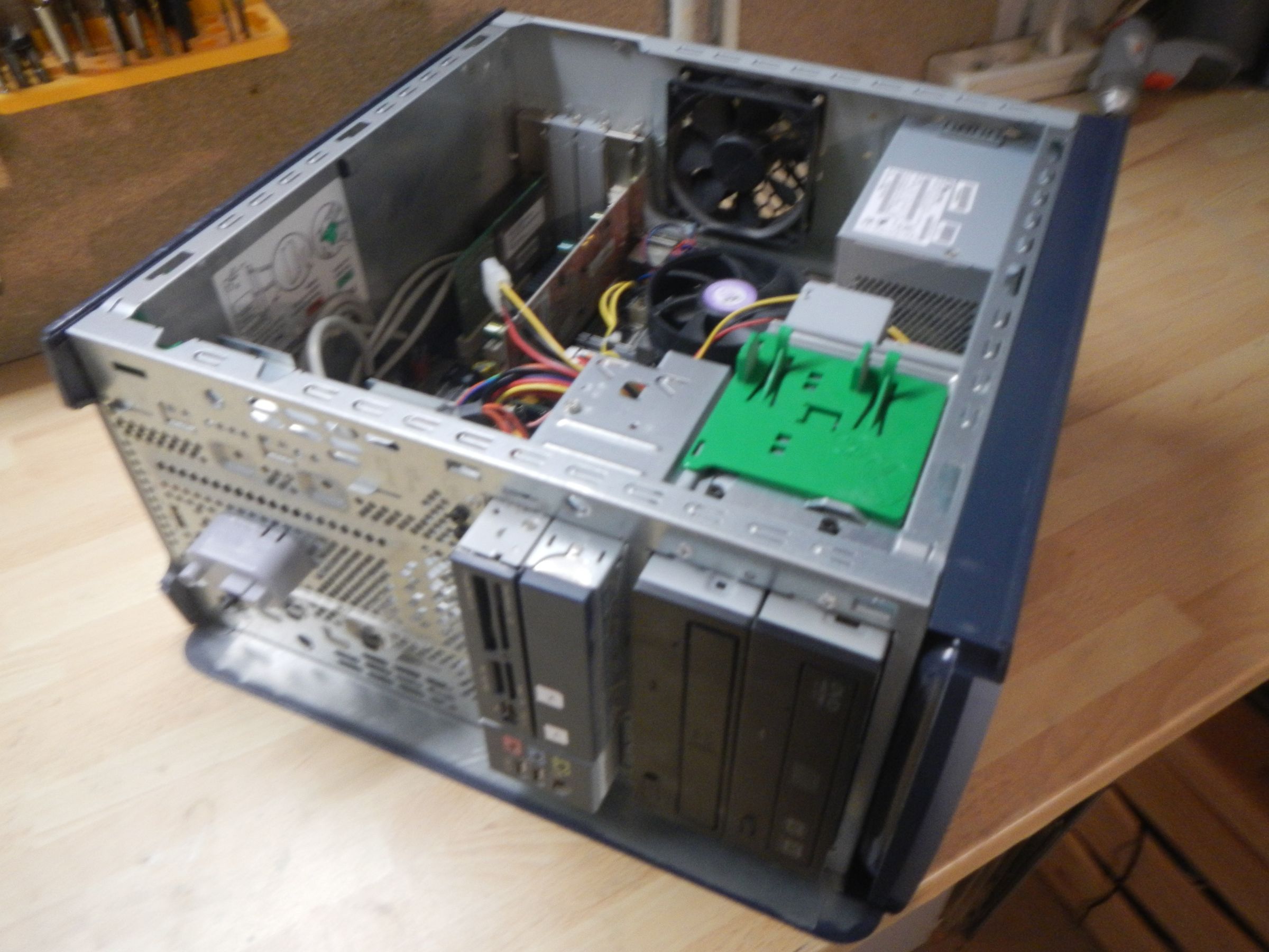 Reuse a Salvage PC : 6 Steps - Instructables