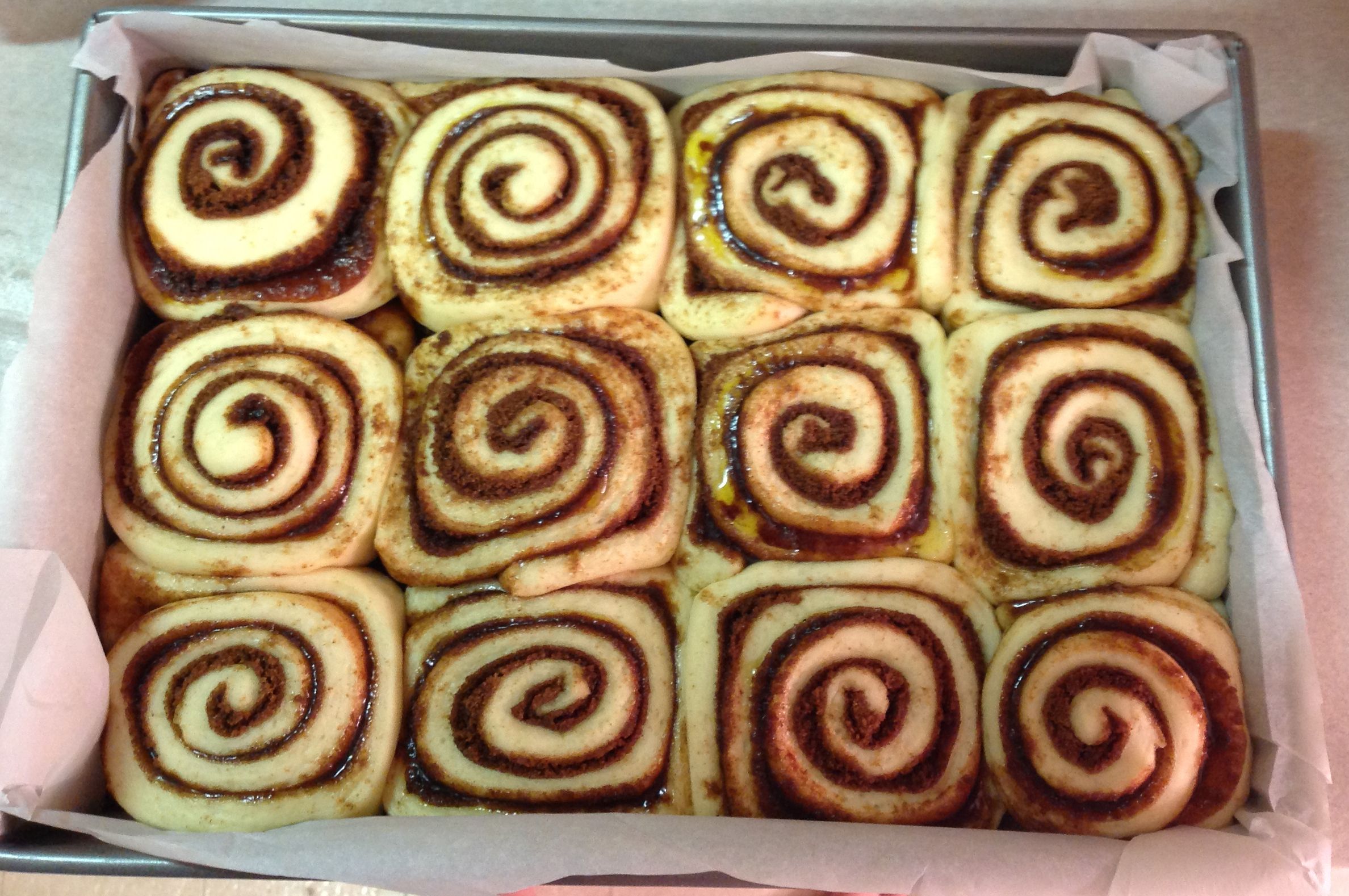 Cinnabon Cinnamon Rolls : 6 Steps (with Pictures) - Instructables