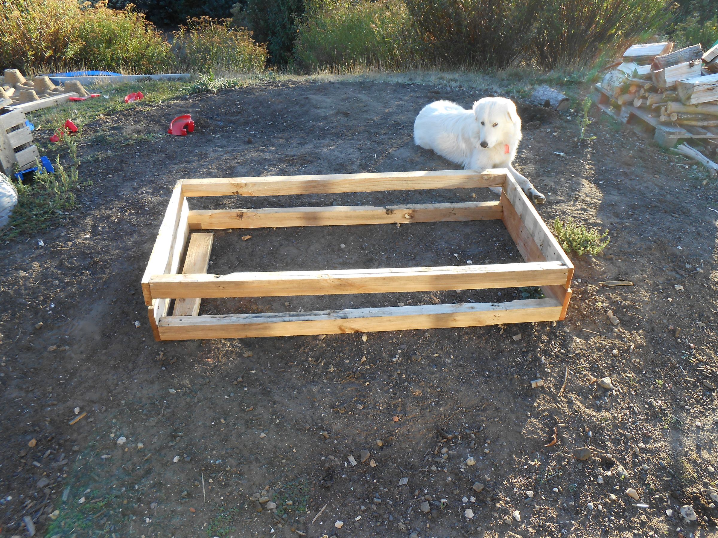Building a Small Rabbit Hutch : 12 Steps (with Pictures) - Instructables