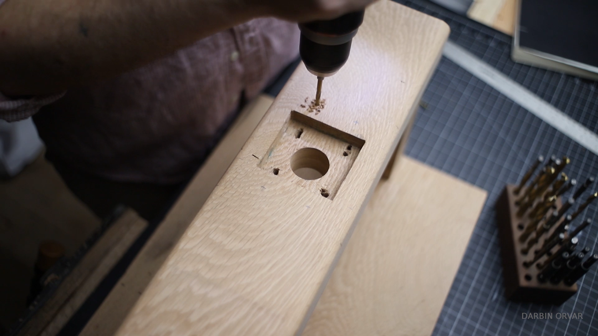Classic Oak Book Press W/Dovetails : 16 Steps (with Pictures ...