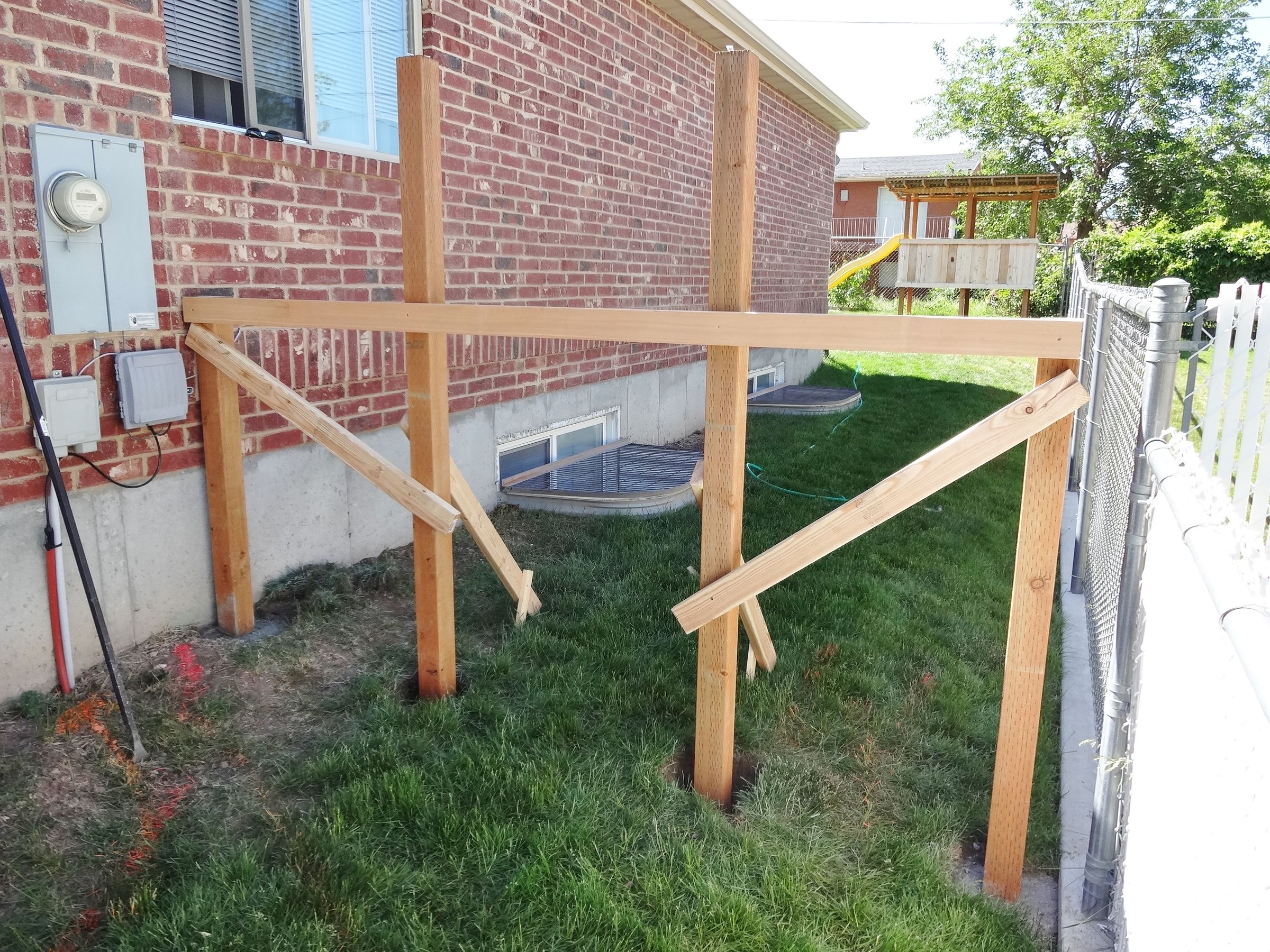 Build a Wooden Fence and Gate : 13 Steps (with Pictures) - Instructables