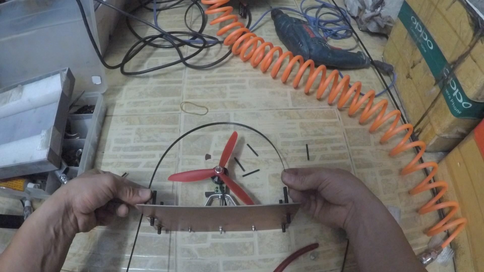 DIY Simple RC Airboat - 3s 2300kv 6in Triple-props : 5 Steps ...