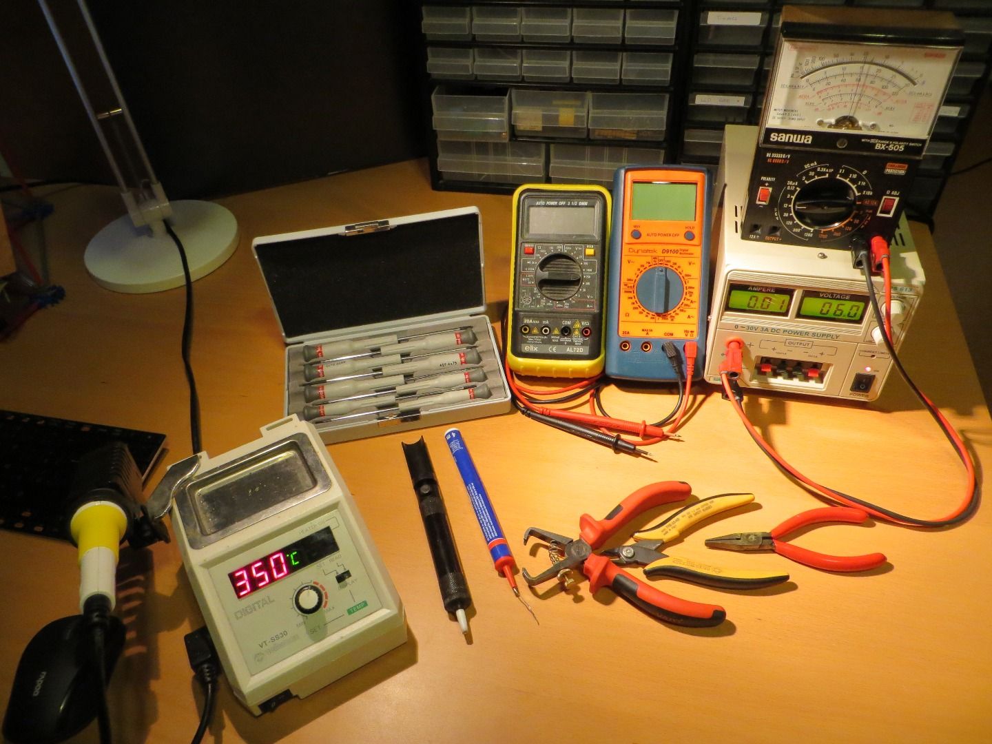 A Beginner's Guide to Arduino : 15 Steps (with Pictures) - Instructables