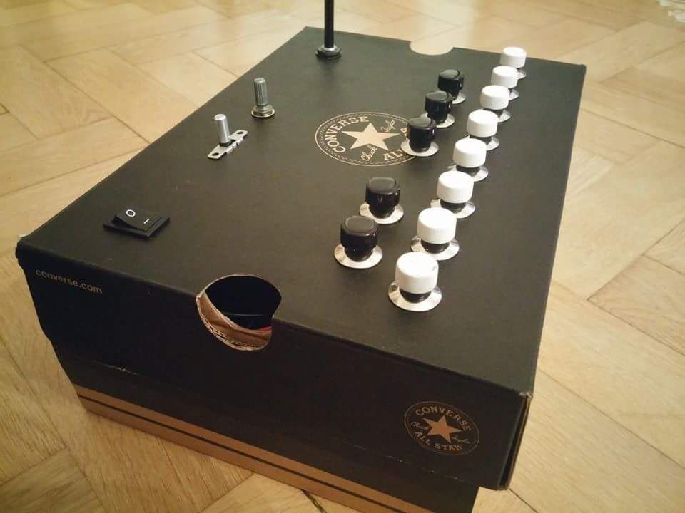 The 555 All Star Sqonk Box Synth : 9 Steps - Instructables