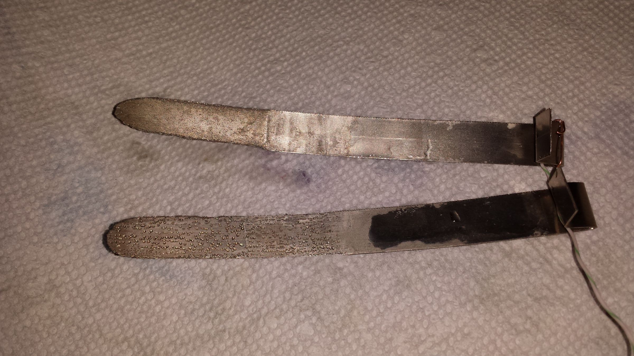 Restoring Corroded Battery Contacts : 7 Steps (with Pictures ...