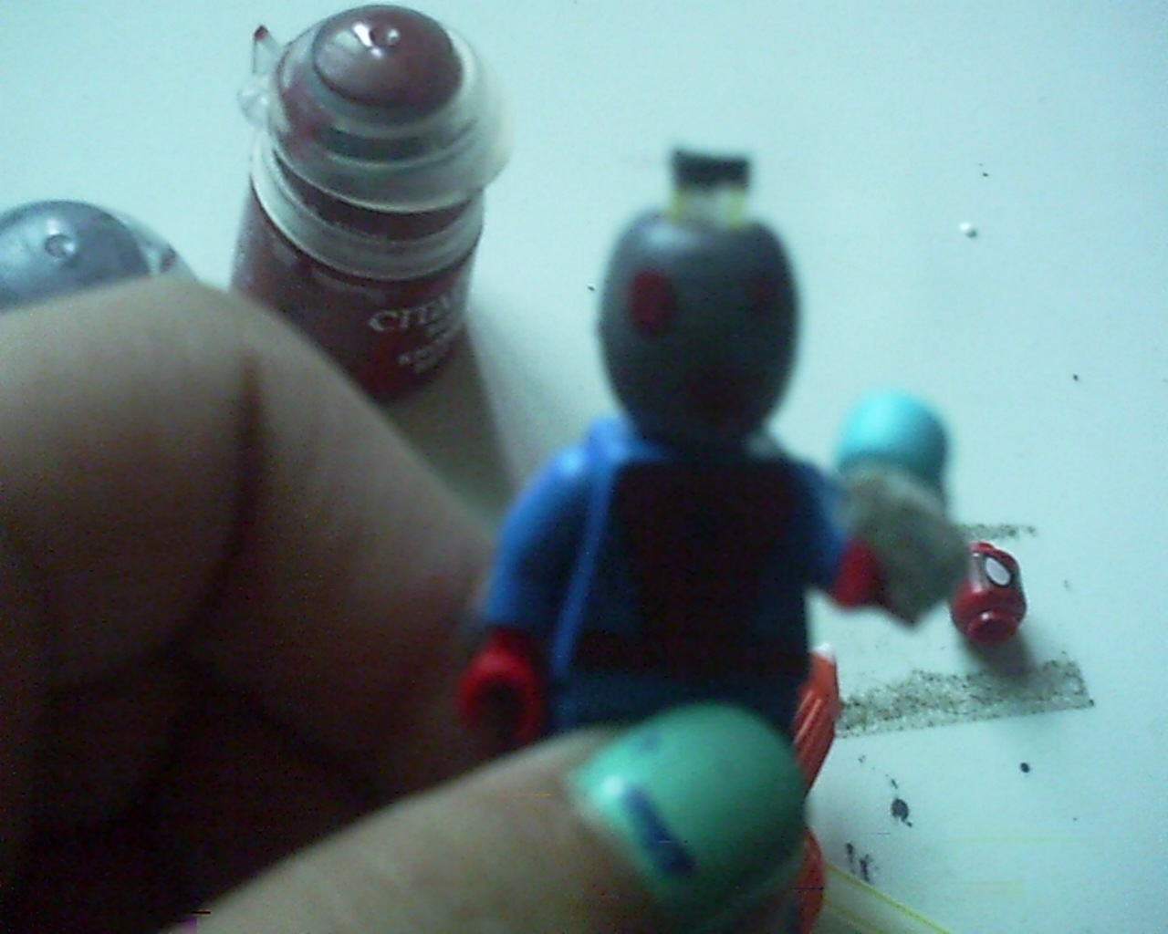 How to Make Minifigure Heads and Acessories : 7 Steps - Instructables