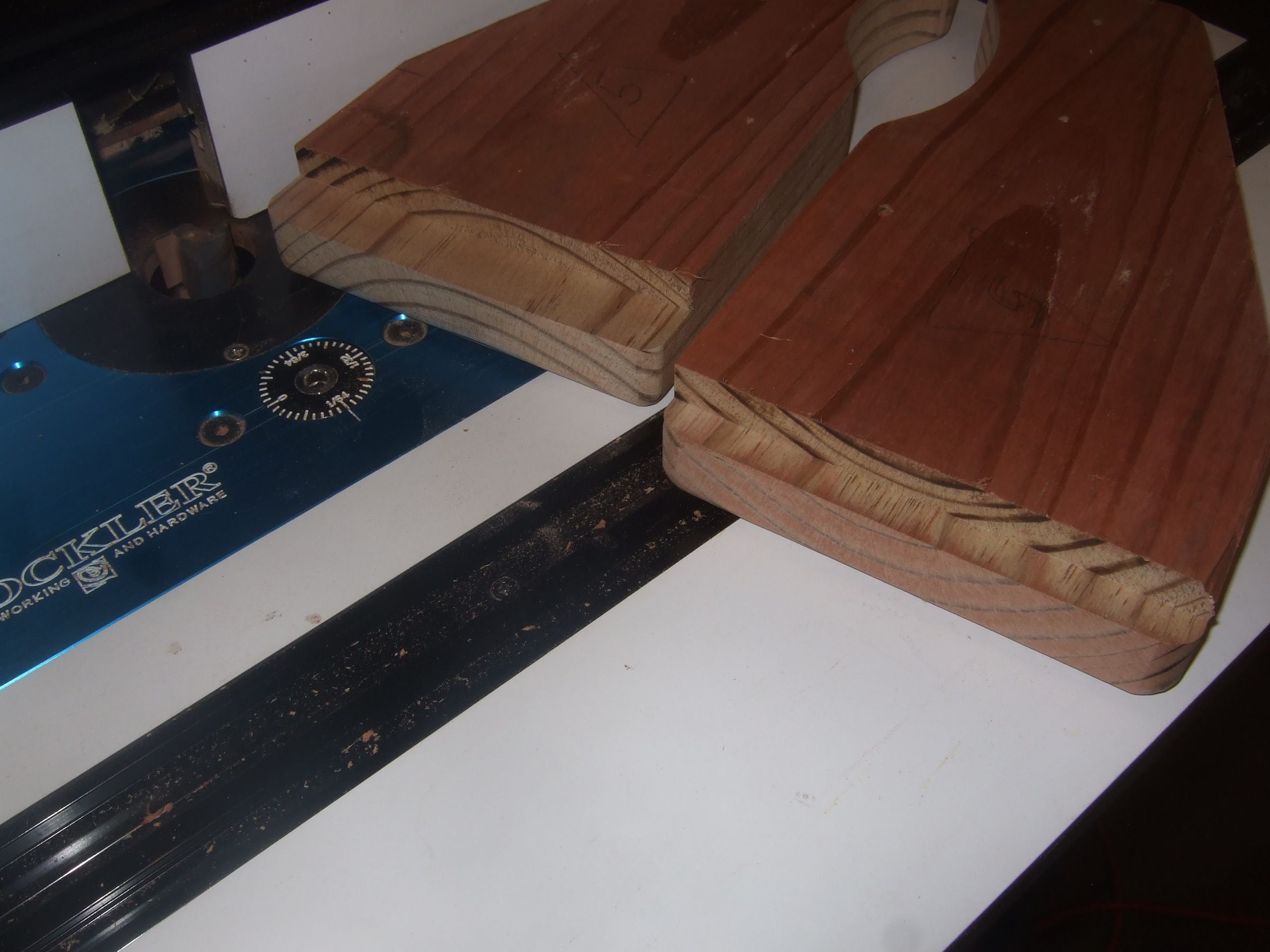 Giraffe Shaped Mailbox : 14 Steps (with Pictures) - Instructables