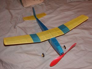 Covering a Model Airplane in Tissue : 6 Steps (with Pictures ...