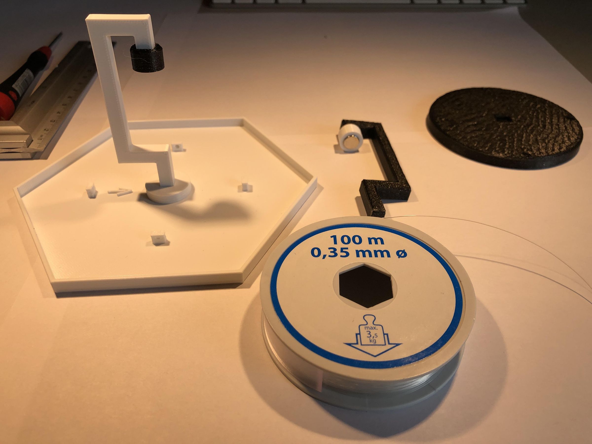 Floating Hexagon - Magnetic Tensegrity - 3D Printed : 7 Steps (with ...