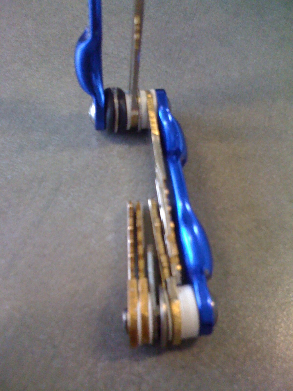 Folding Key Chain : 5 Steps (with Pictures) - Instructables