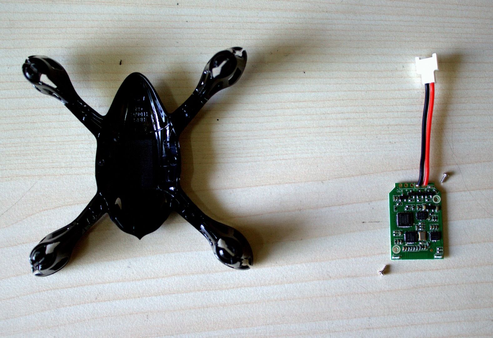 SIMPLE QUADCOPTER ( HUBSAN X4 ) : 11 Steps (with Pictures) - Instructables