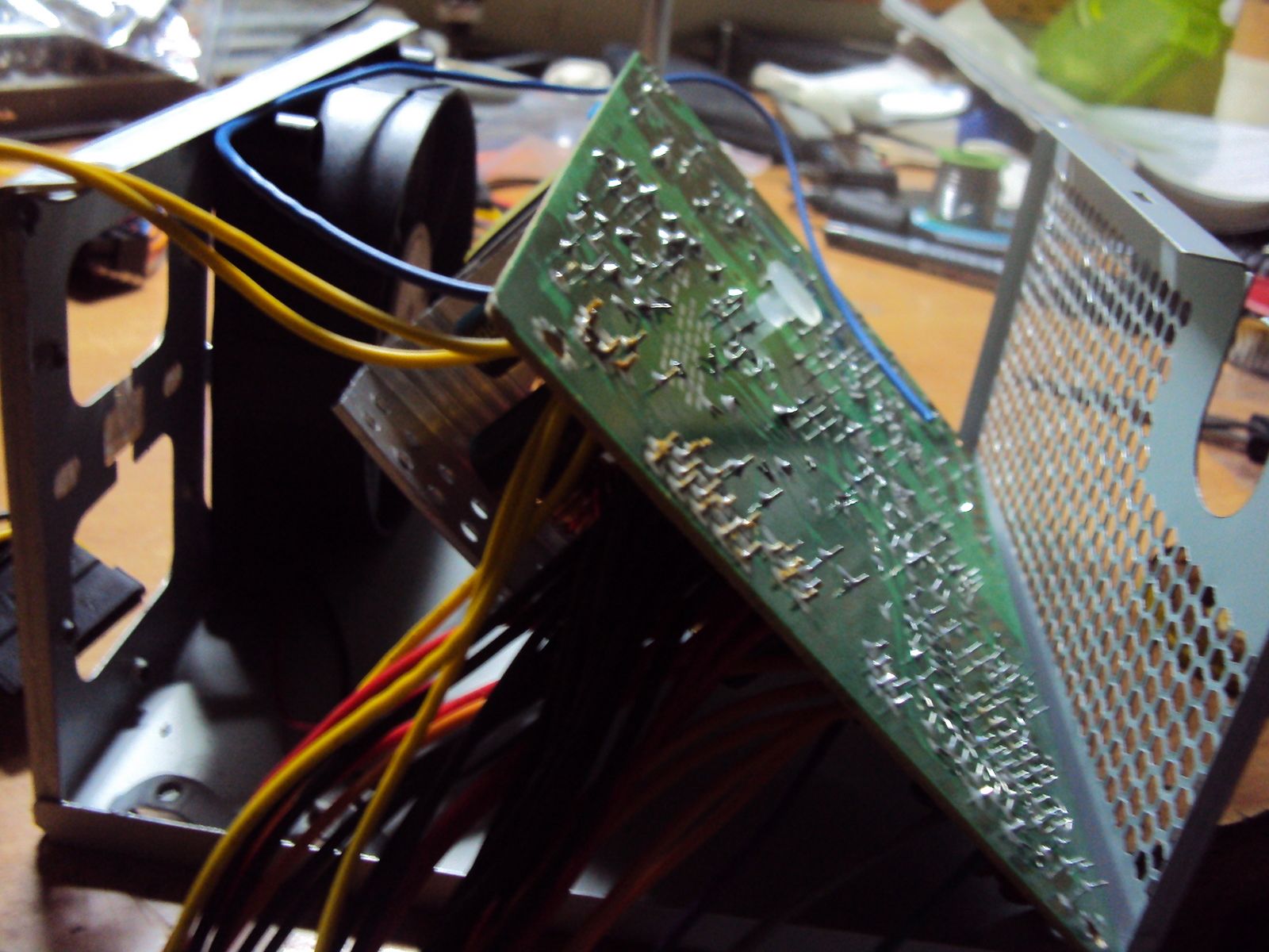 Essential Benchtop Lab SMPS From a Computer SMPS : 6 Steps - Instructables