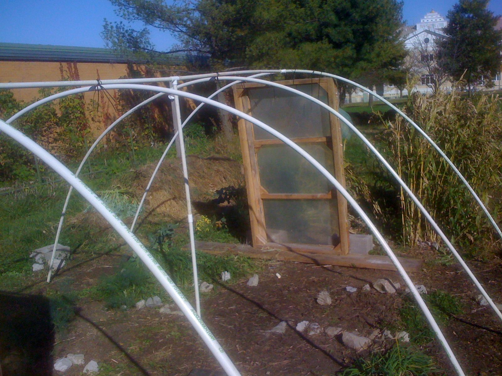Hoop House : 4 Steps (with Pictures) - Instructables