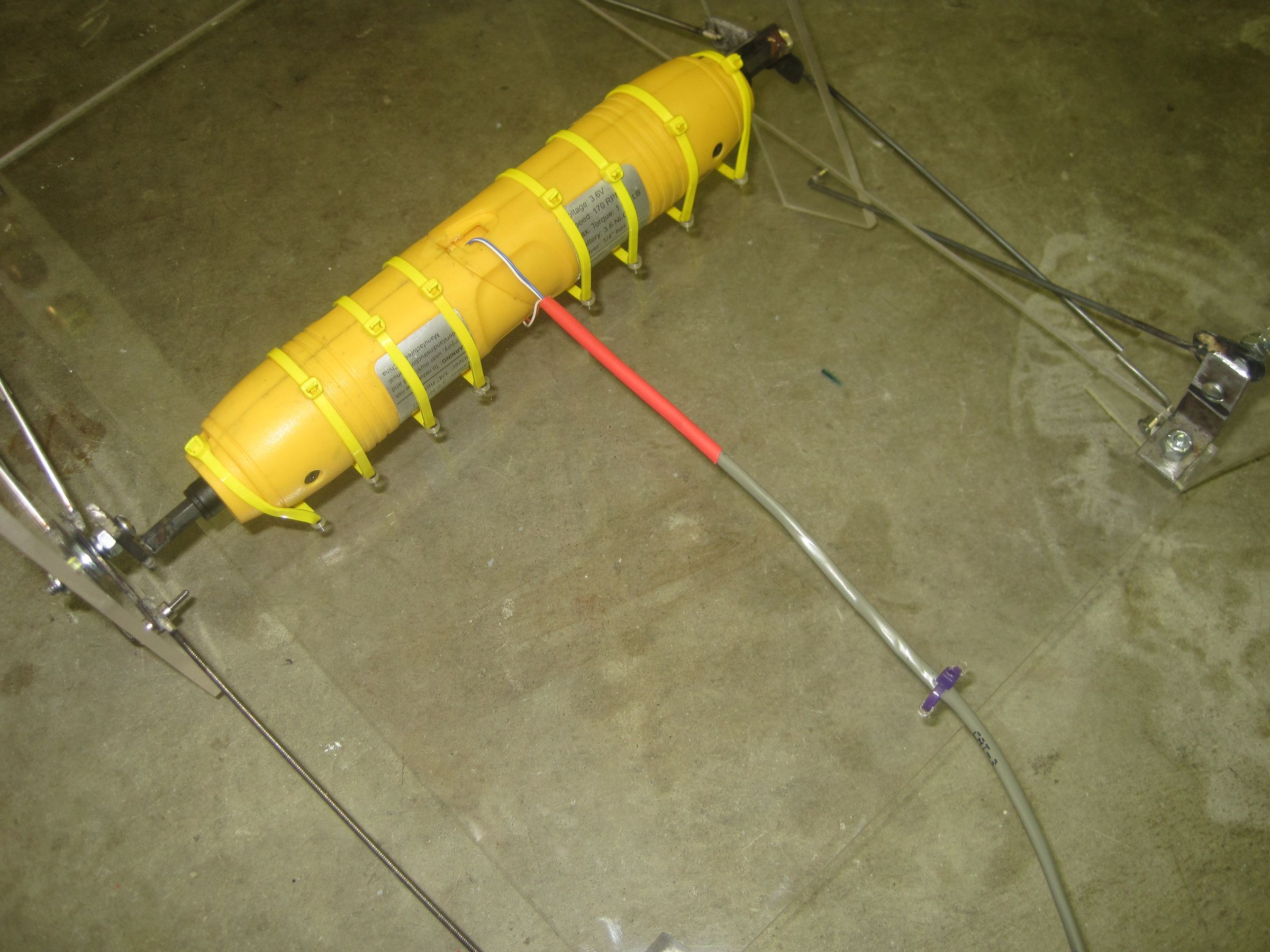 Six Legged Walking Robot : 7 Steps (with Pictures) - Instructables