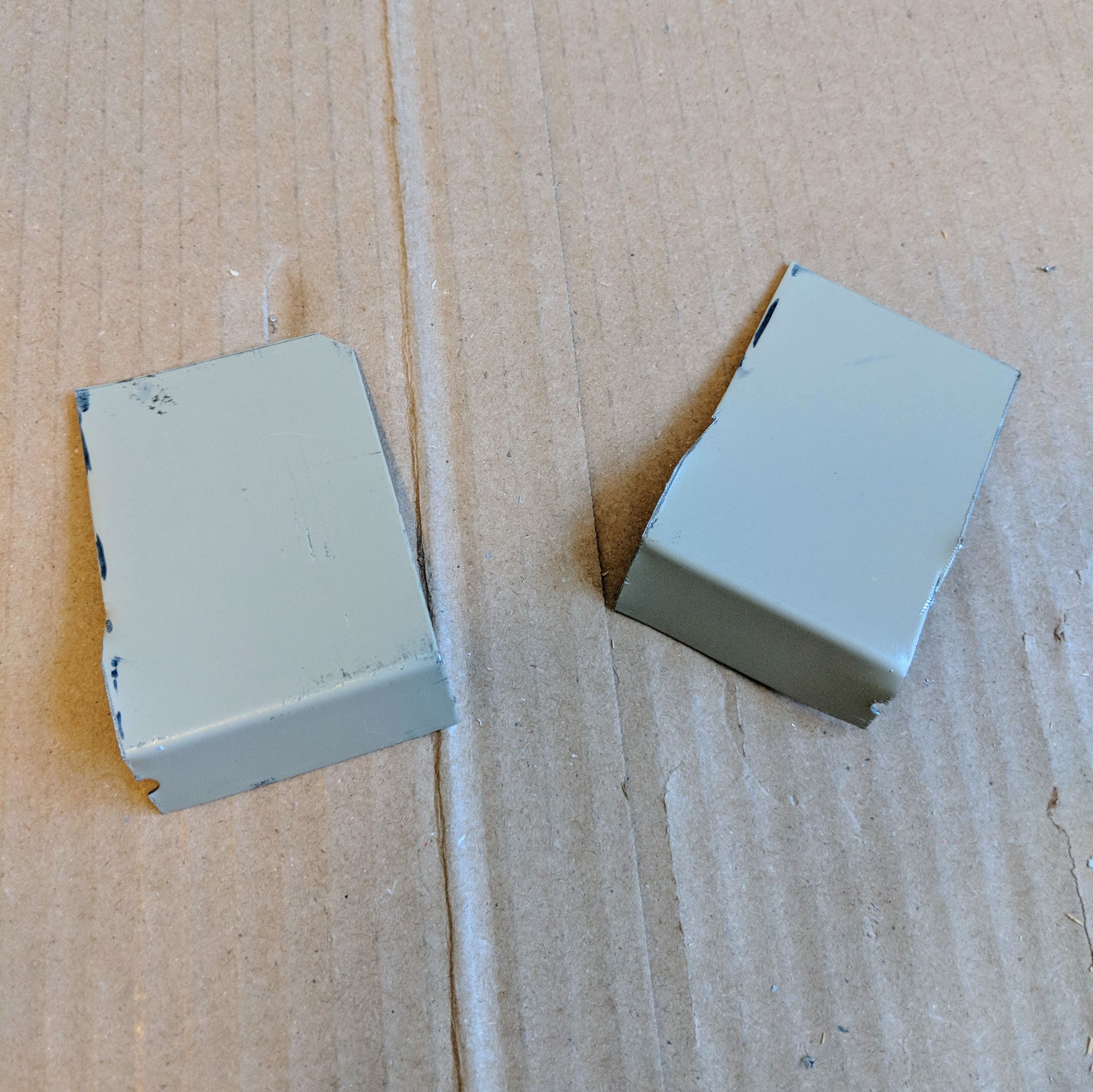 Automatic Chicken Feeder With Upcycled Gutter & Metal Pieces : 14 Steps ...