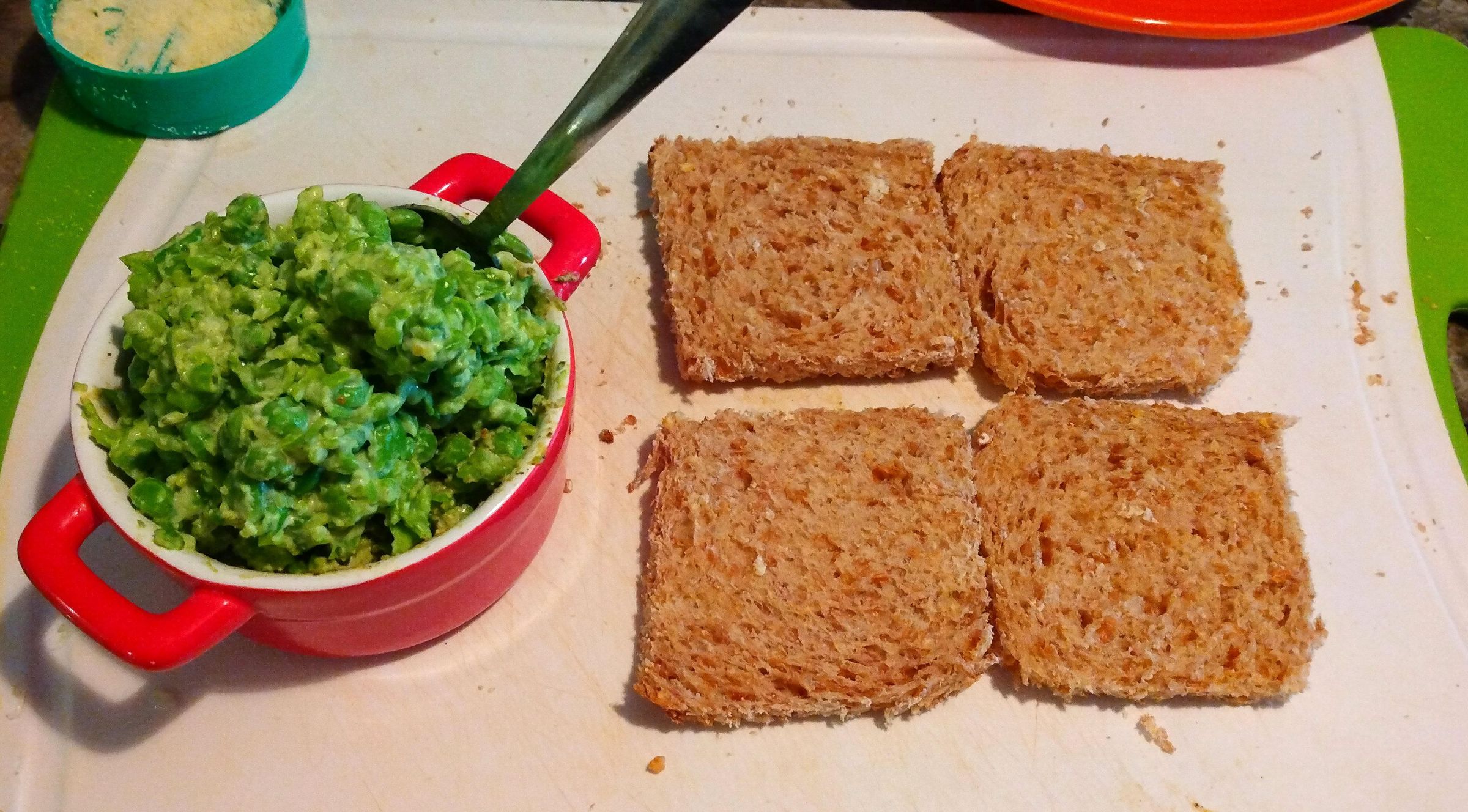 (LICKETY-SPLIT) PEA DIP FINGER SANDWICHES / HORS D'OEUVRES : 5 Steps ...