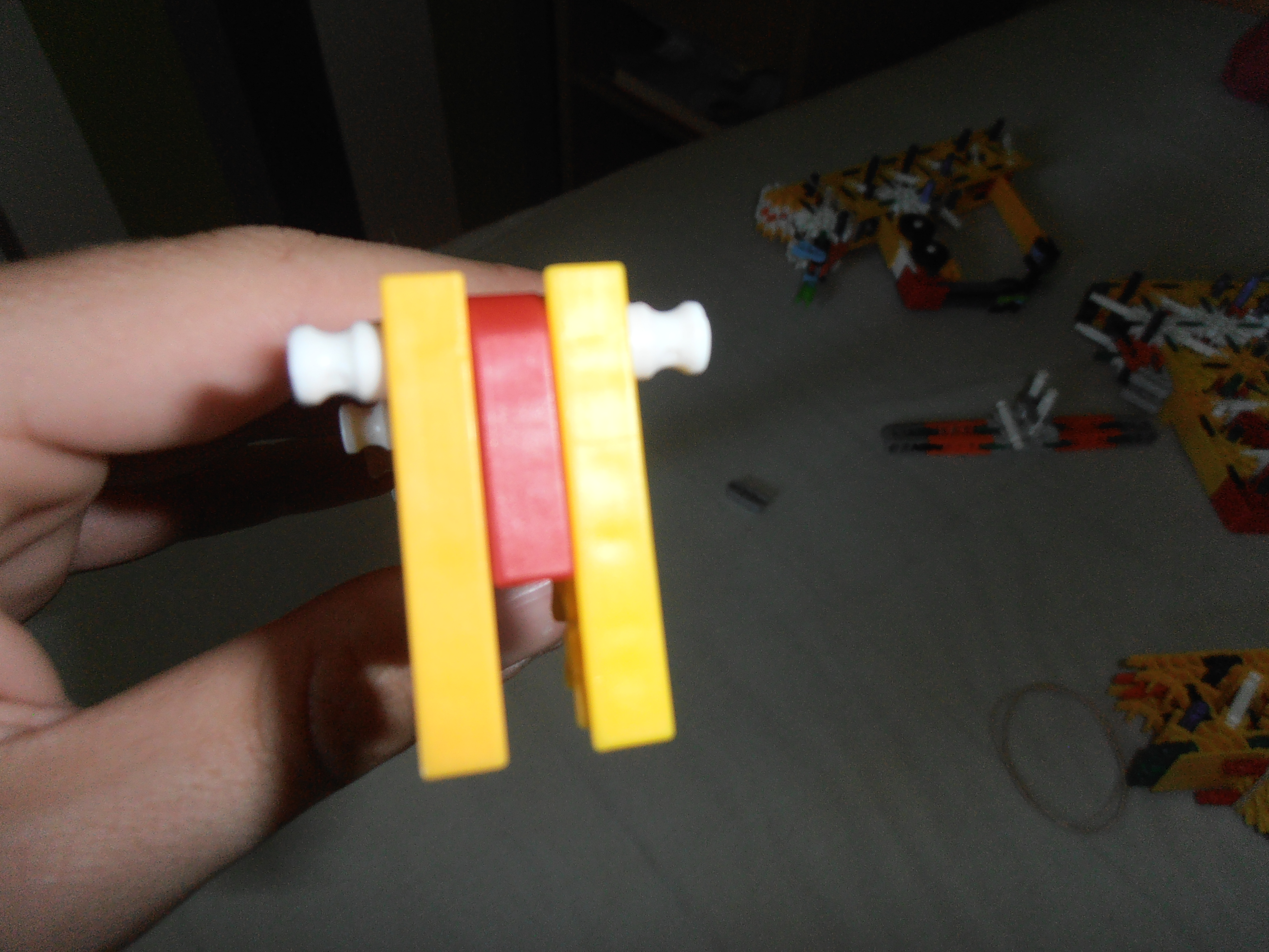 K'nex FAMAS G2 Instructions: : 5 Steps - Instructables