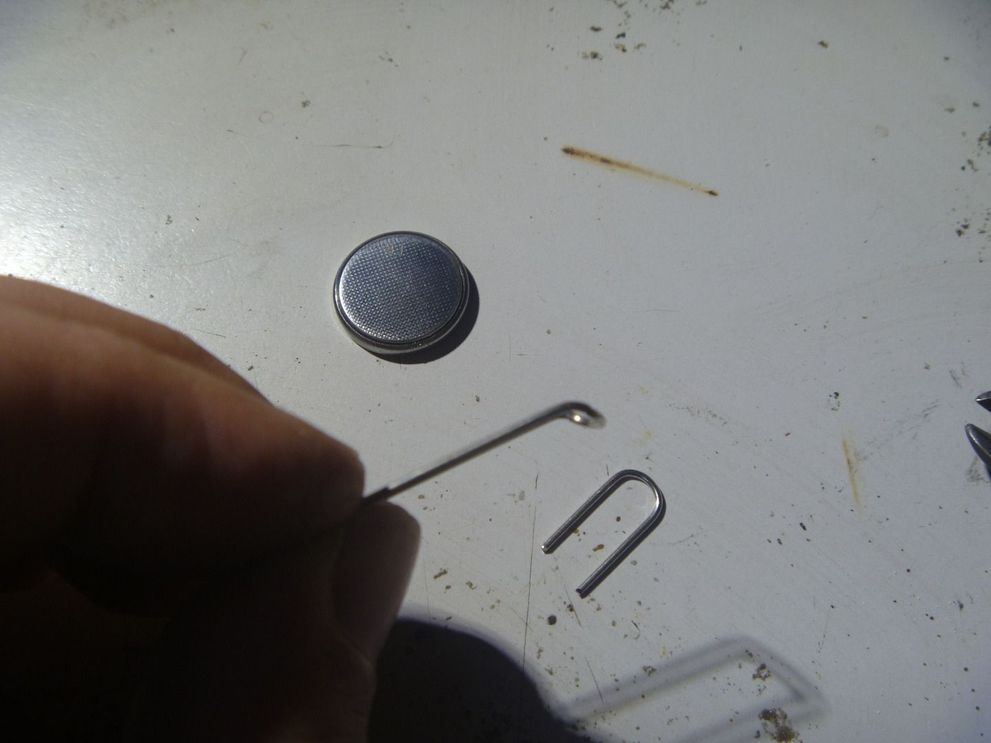 Coin Cell Battery Holder From Paperclip-vertical Mount on Pcb ...