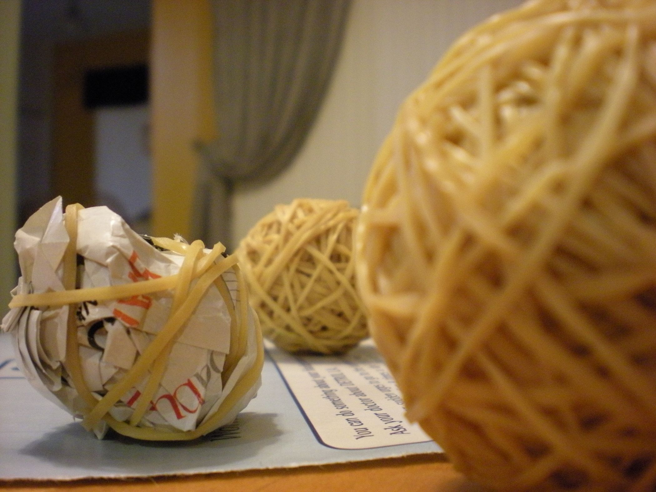 Starting Off a Rubber Band Ball : 3 Steps - Instructables