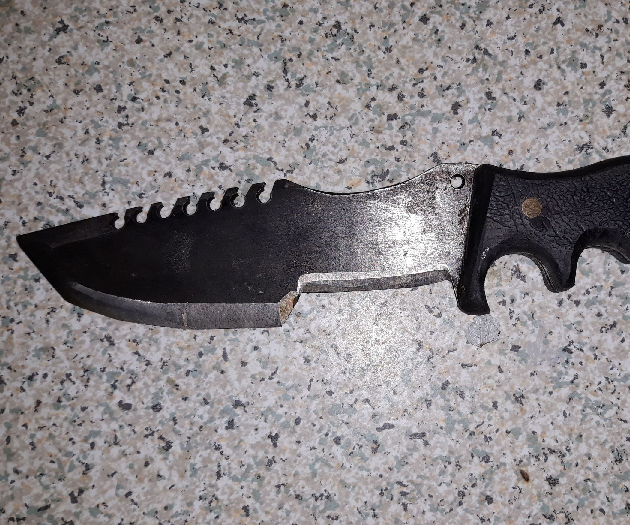 Combat Knife (Call of Duty) : 15 Steps - Instructables