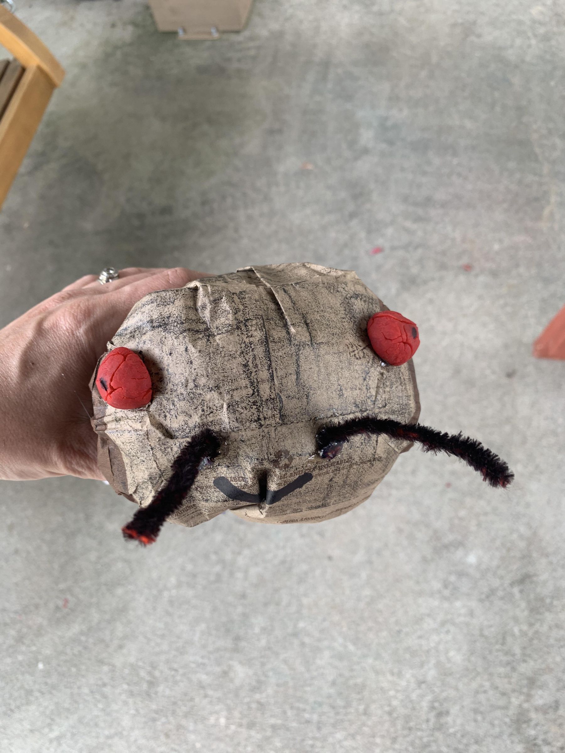 Giant Cicada Sculpture Using a Paper Lunch Bag : 7 Steps (with Pictures ...