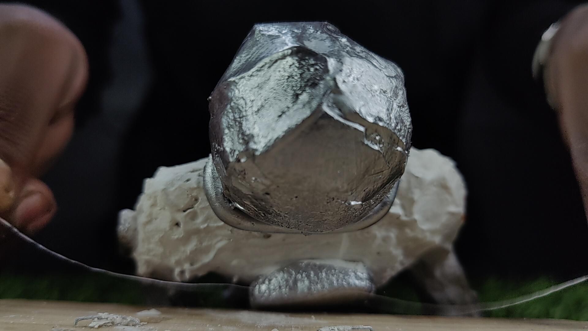 Illuminated Moon Diorama With Astronaut - a Stellar DIY Project Using ...