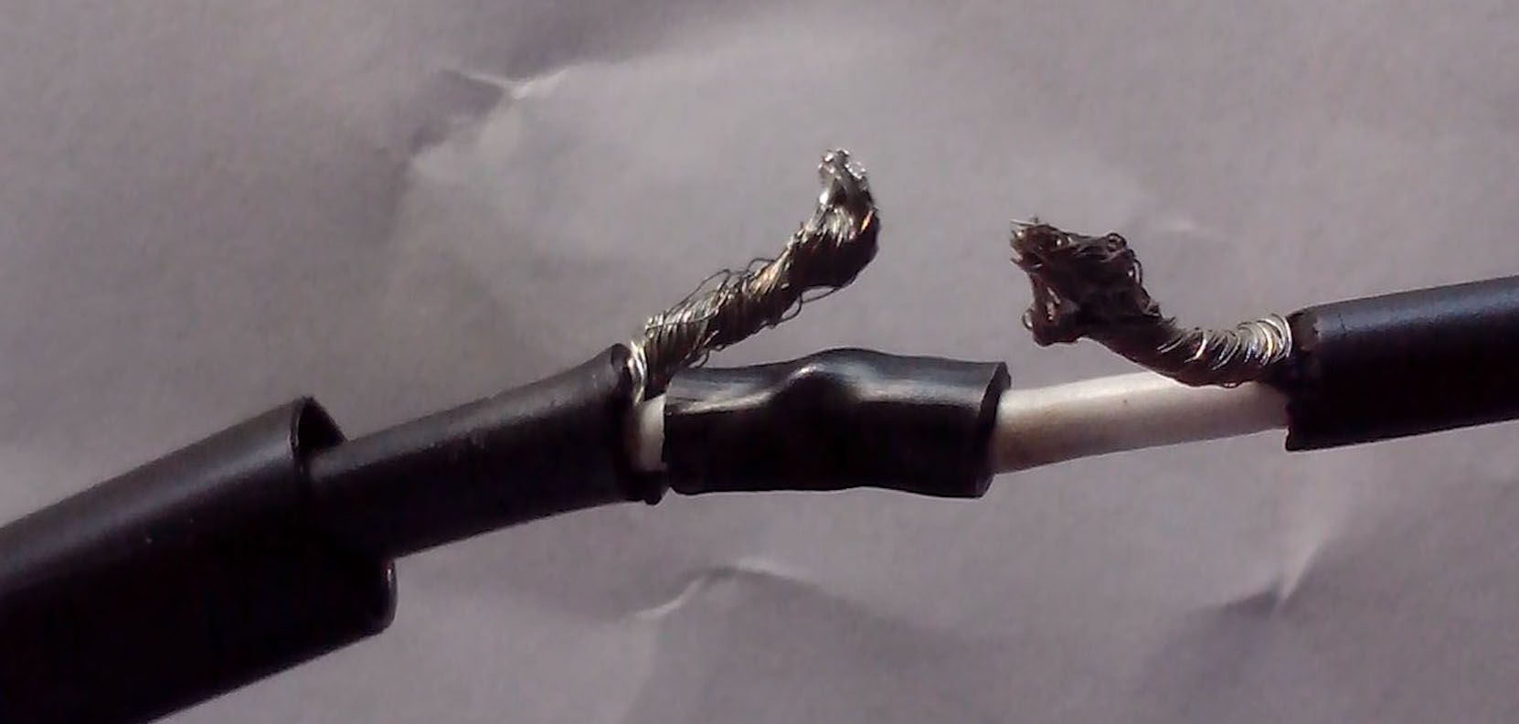 How to Repair a Cut or Damaged Power Cord : 6 Steps - Instructables