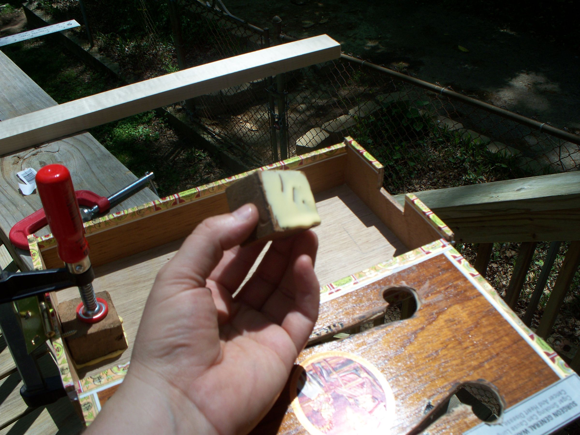 Beginner Cigar Box Guitar : 11 Steps (with Pictures) - Instructables