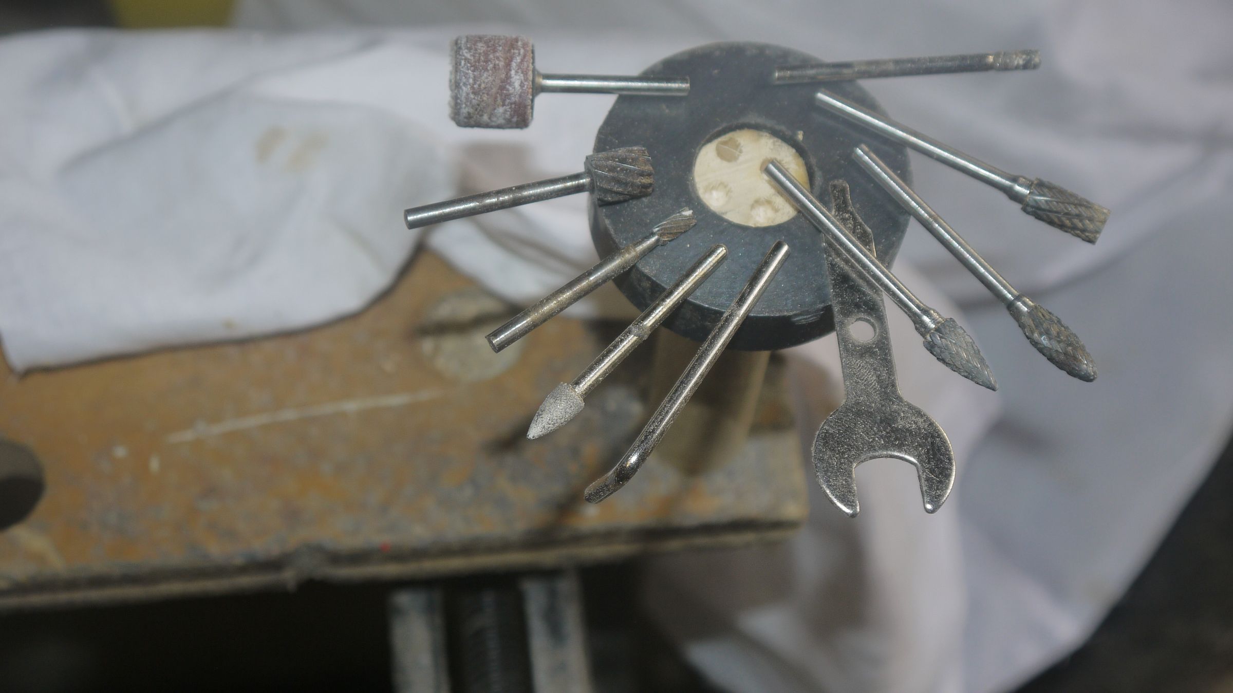 Magnetic Burr Holder (with Pictures) - Instructables