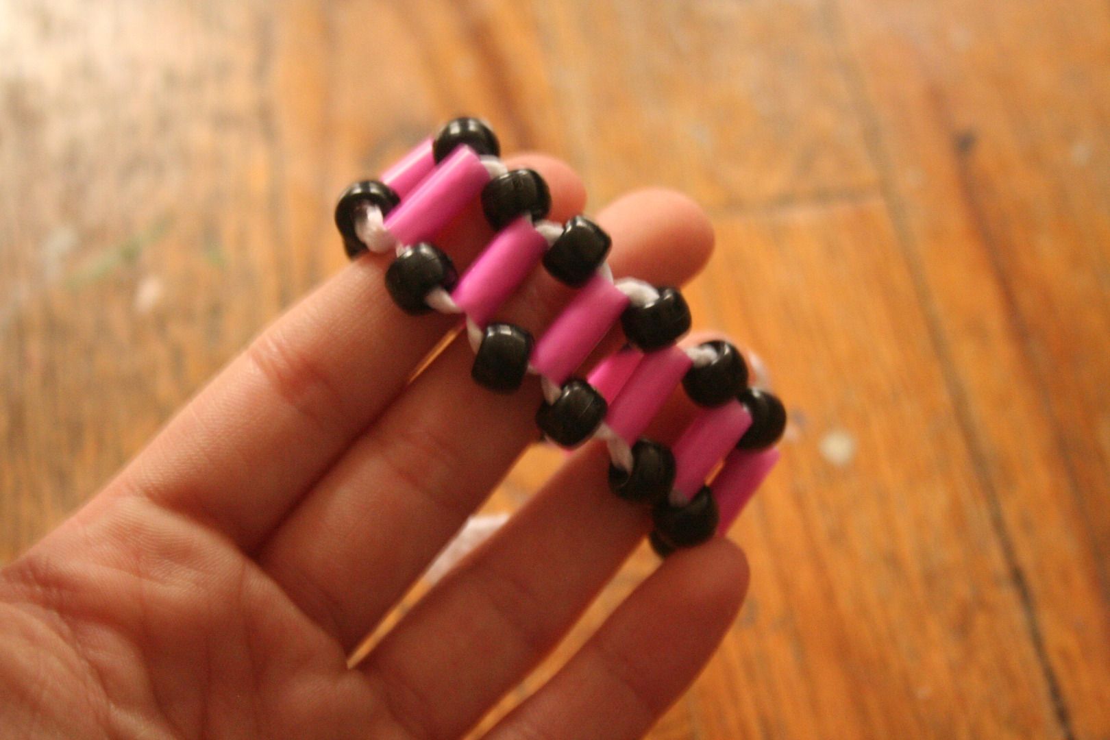 Shoelace Ladder Bracelet : 5 Steps (with Pictures) - Instructables