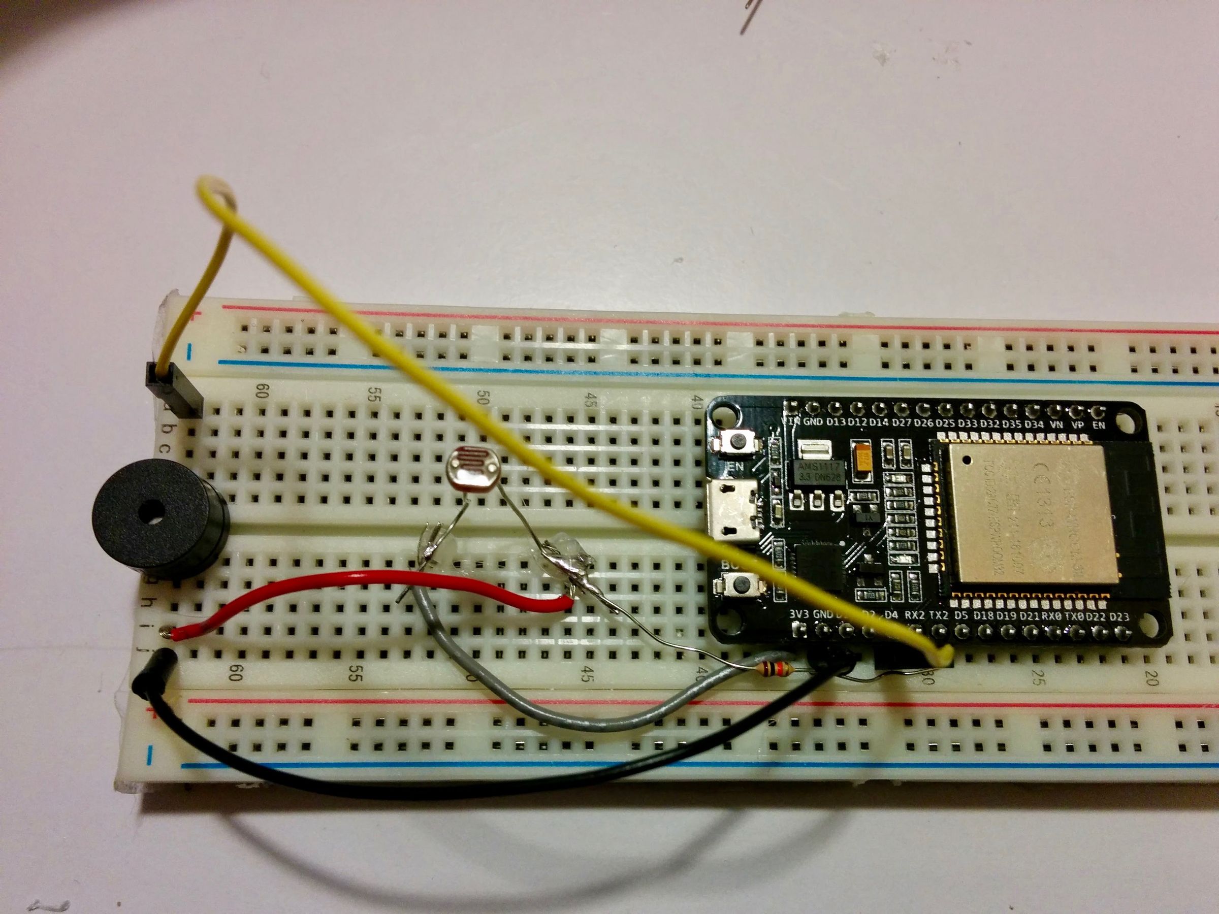 Make a Pocket-Size Theremin With ESP32 : 5 Steps (with Pictures) - Instructables