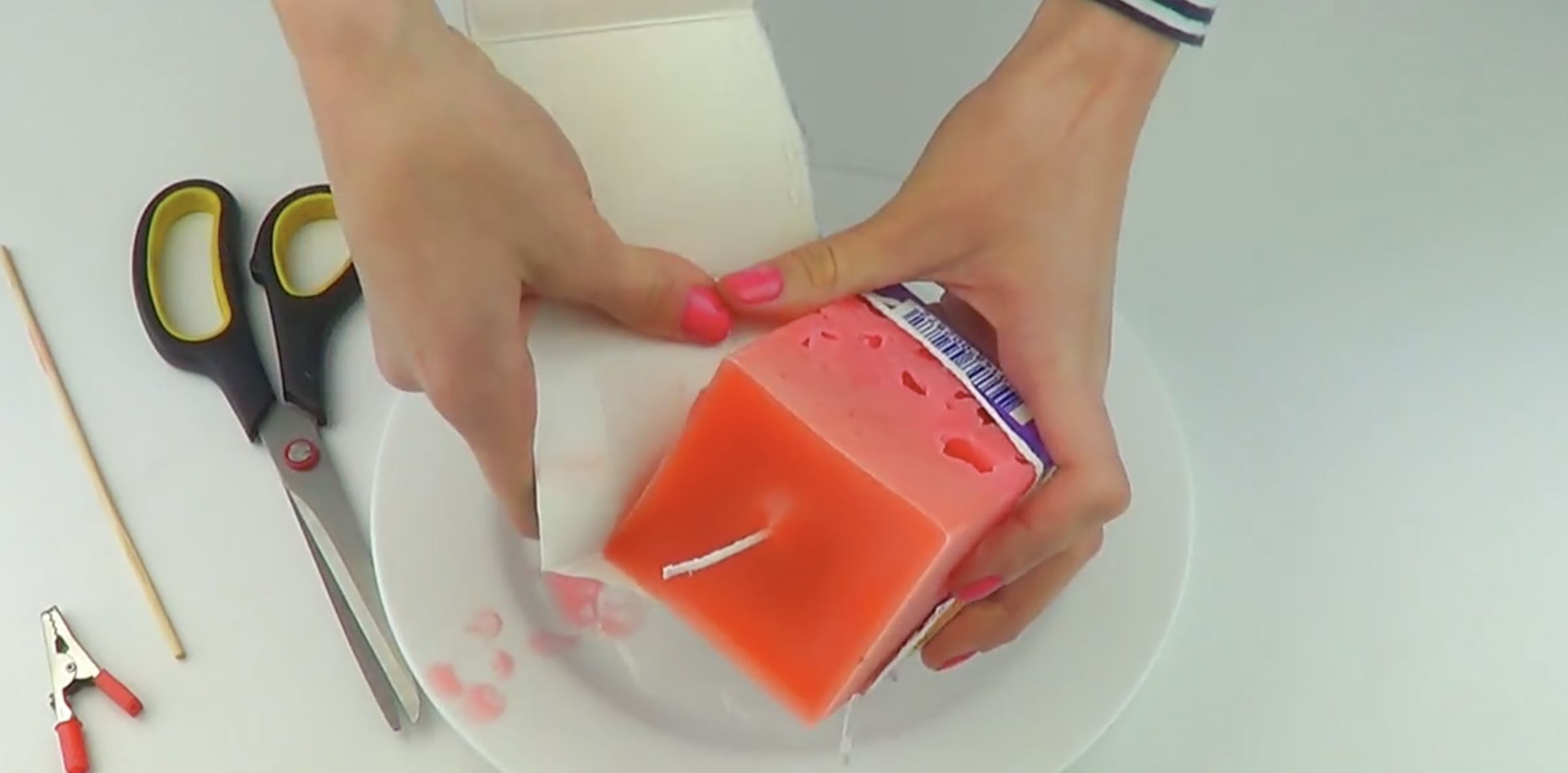 How to Make an Ice Candle : 5 Steps - Instructables