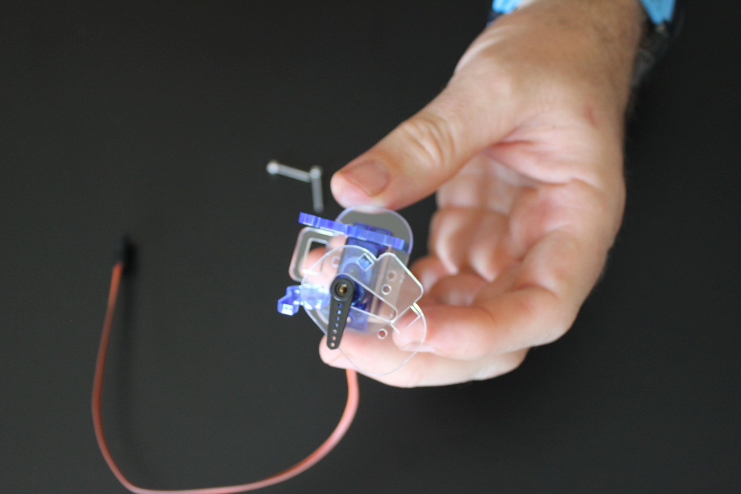 Pocket Sized Robot Arm - MeArm V3.0 - Small, Hackable, Open Source : 18 Steps (with Pictures ...