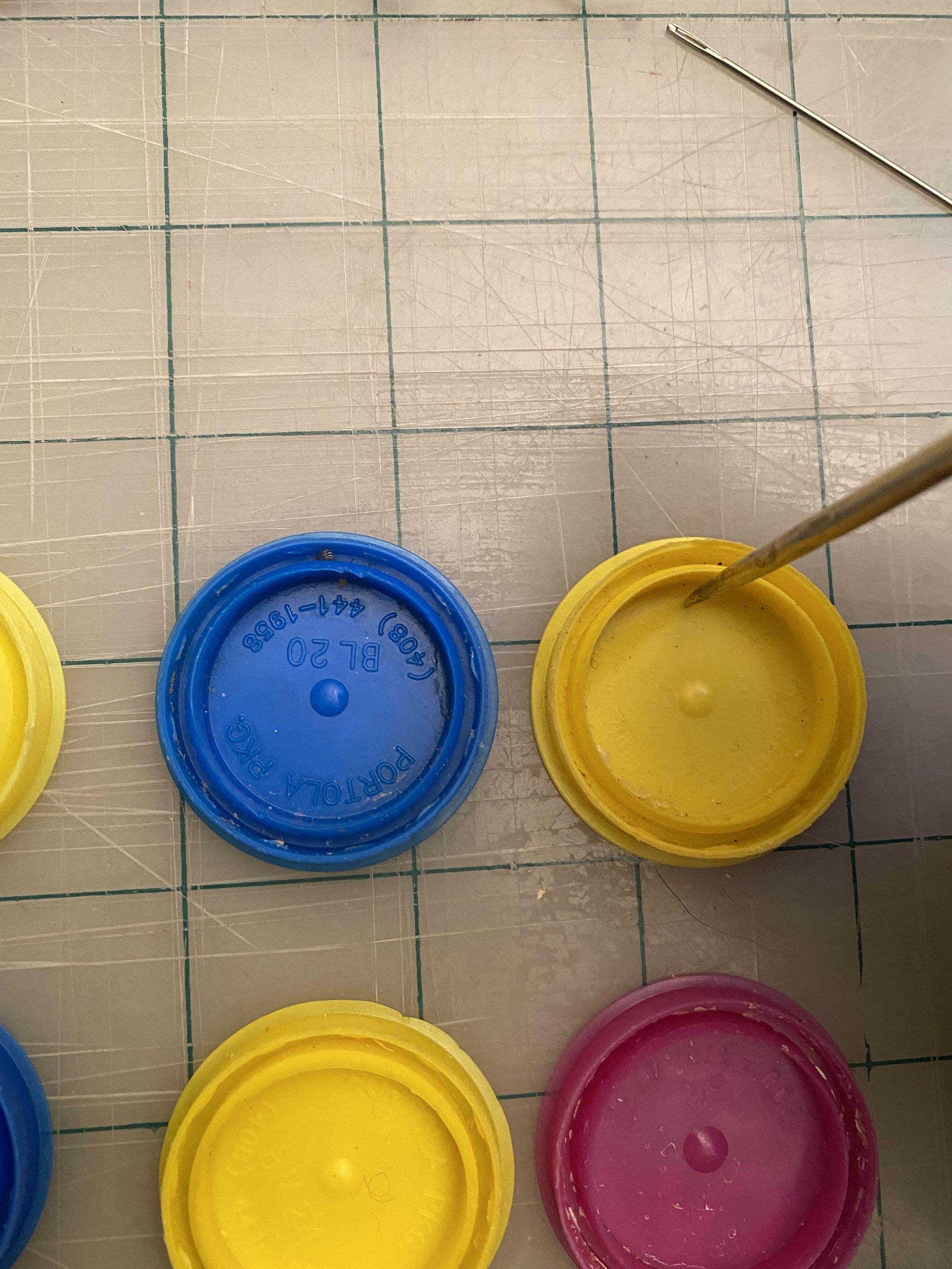 Recycle Warrior Plastic Chain Mail : 7 Steps (with Pictures ...