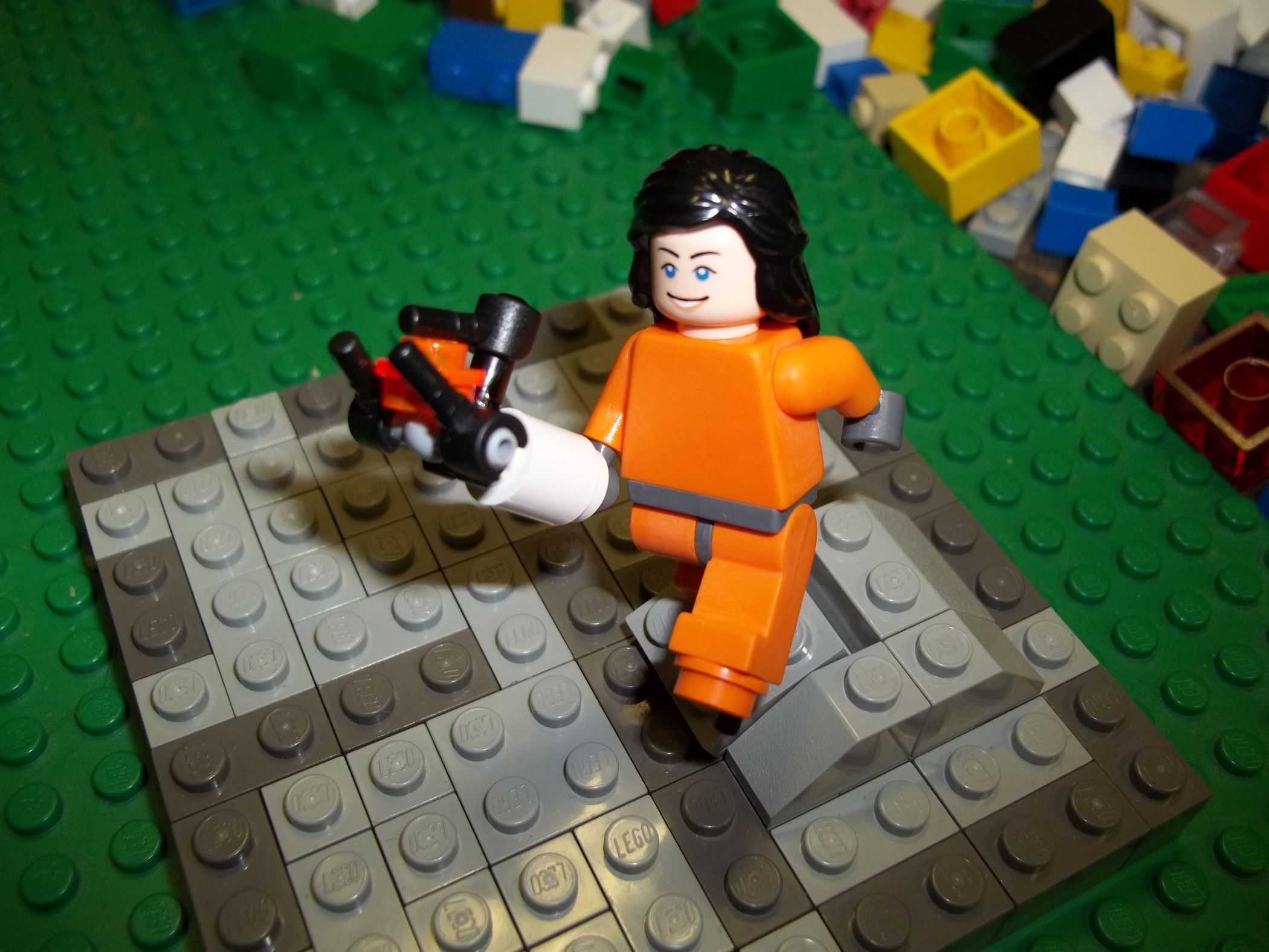 Lego Chell Minifigure From Portal : 6 Steps - Instructables