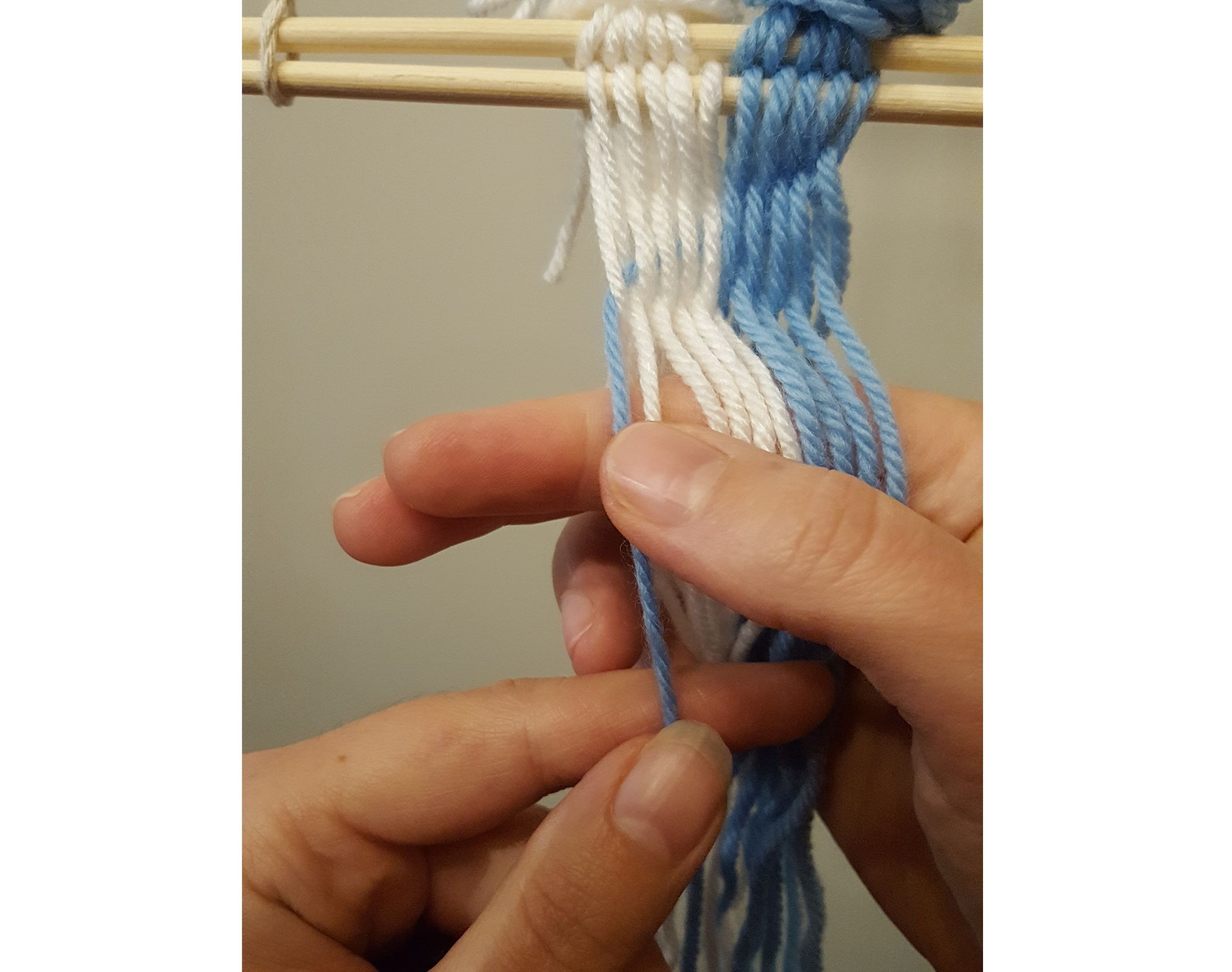 How to Fingerweave Something : 17 Steps (with Pictures) - Instructables