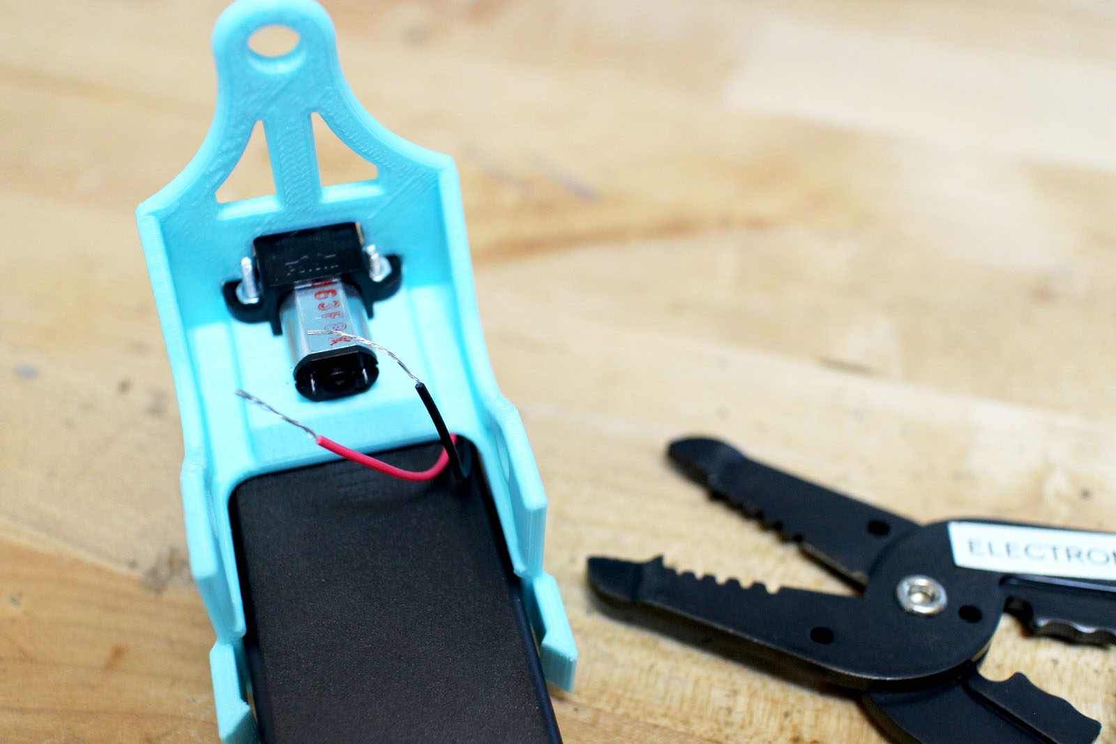 PulleyBot: a Pulley Driven Robot : 21 Steps (with Pictures) - Instructables