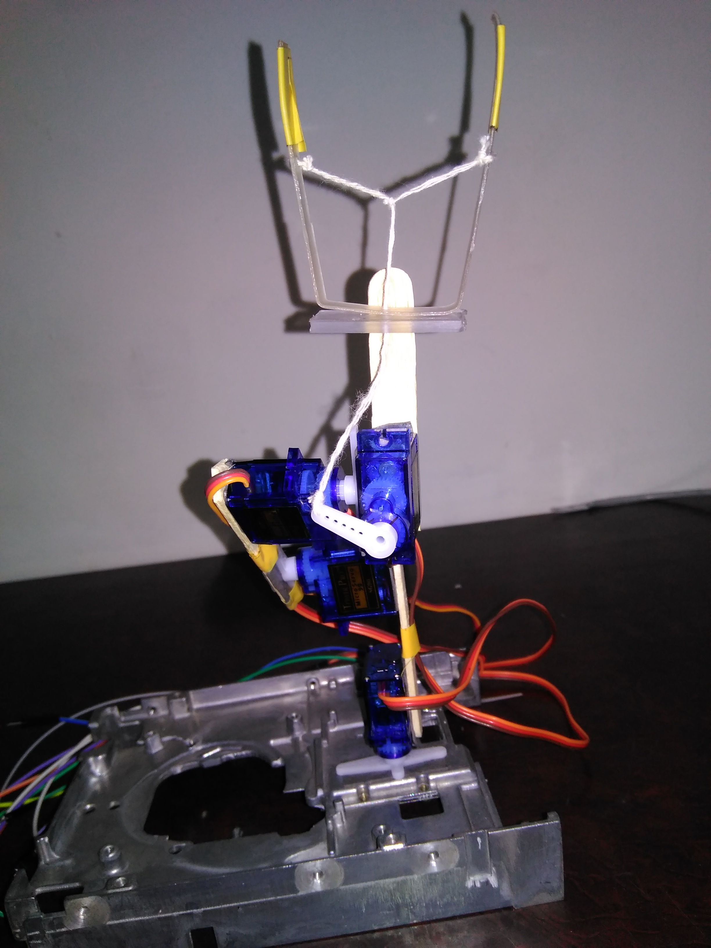 Servo Robotic Arm Arduino Based : 4 Steps - Instructables