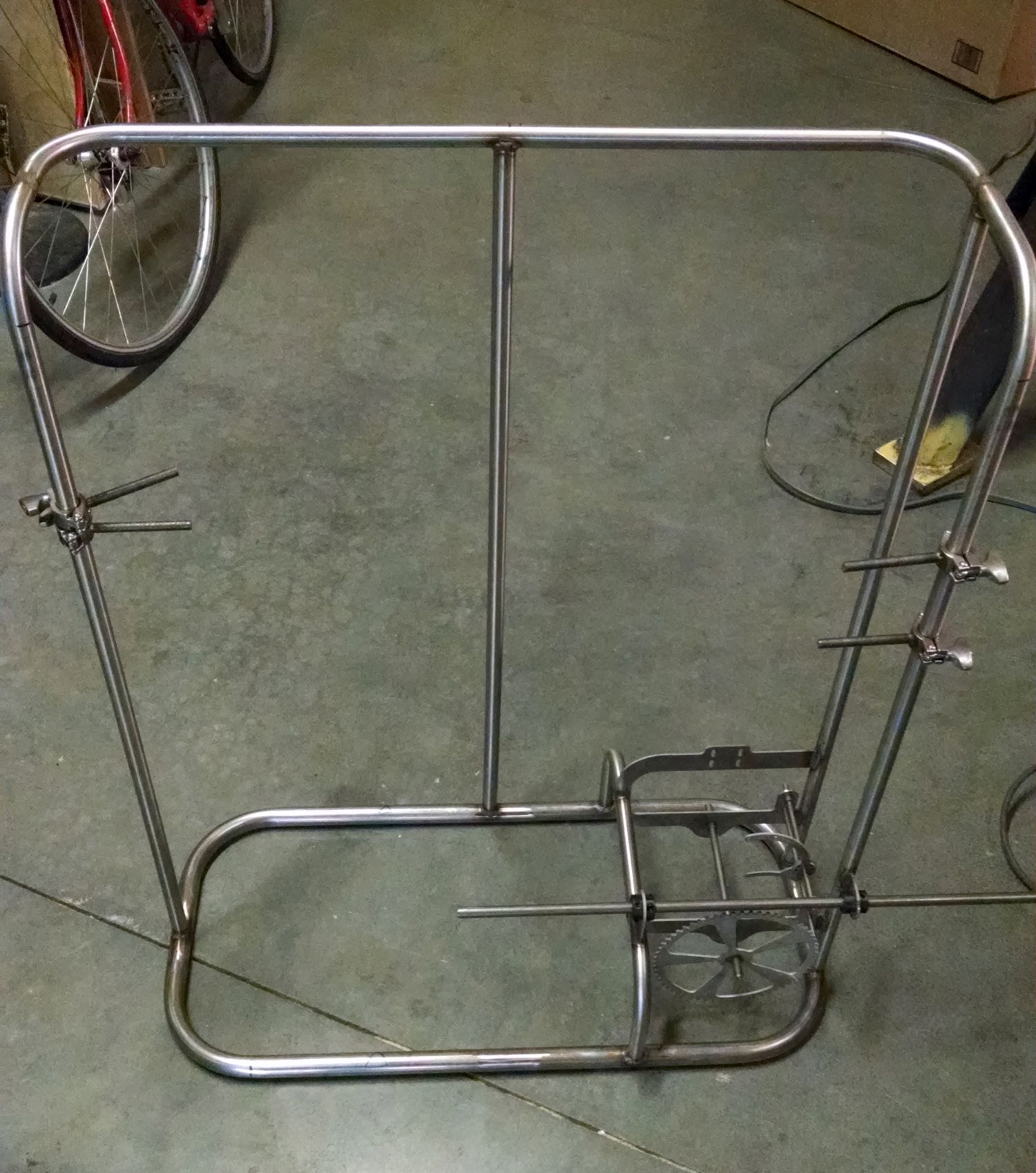 The Manhattan Project: a Mechanical Cocktail Mixer : 6 Steps (with ...