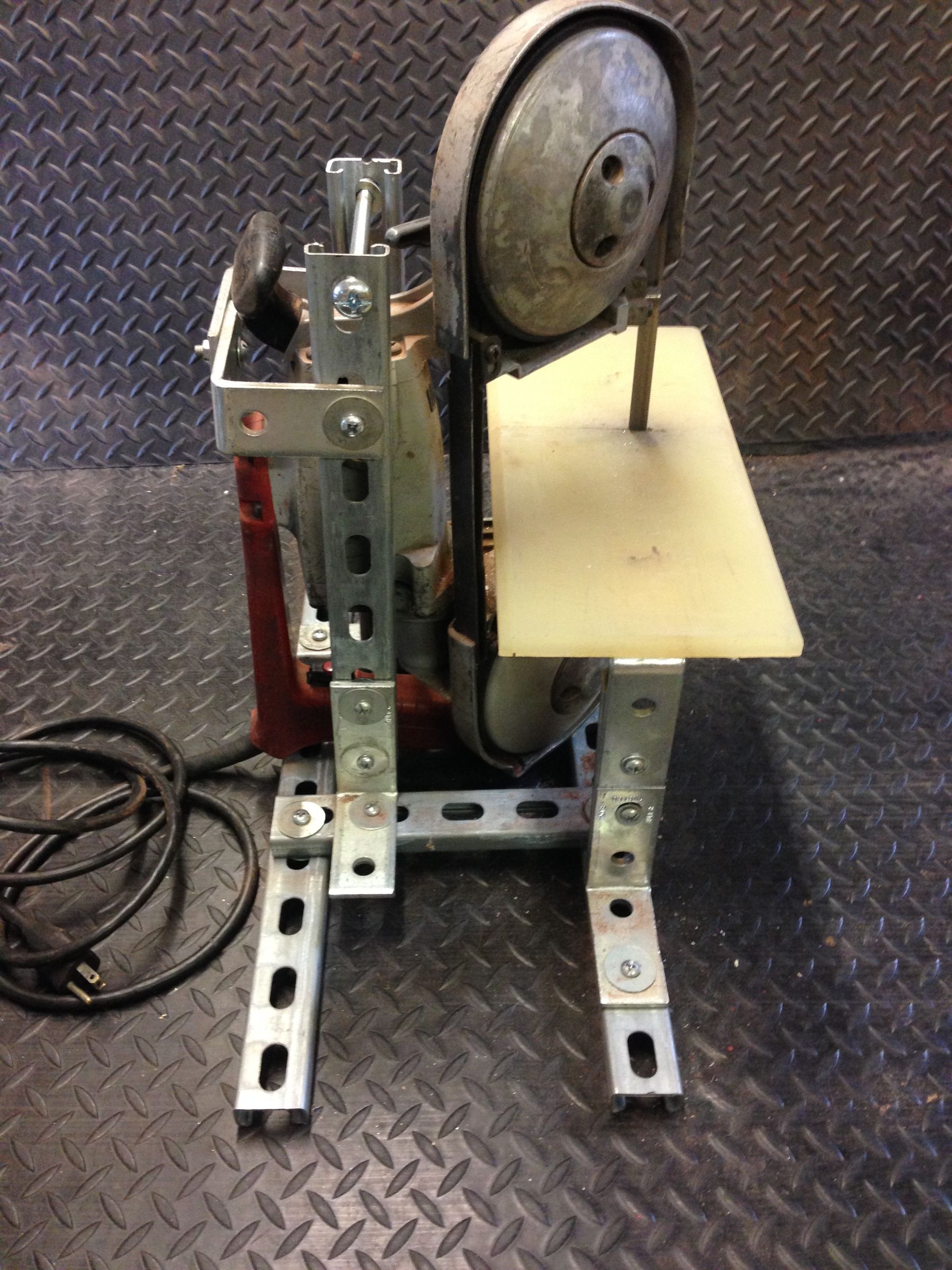 Portable Metal Bandsaw Stand : 6 Steps - Instructables