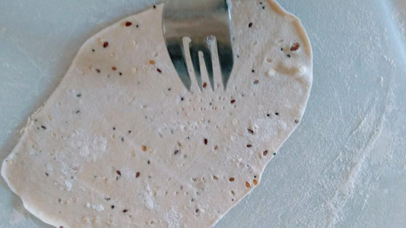 Making Matzo : 6 Steps (with Pictures) - Instructables