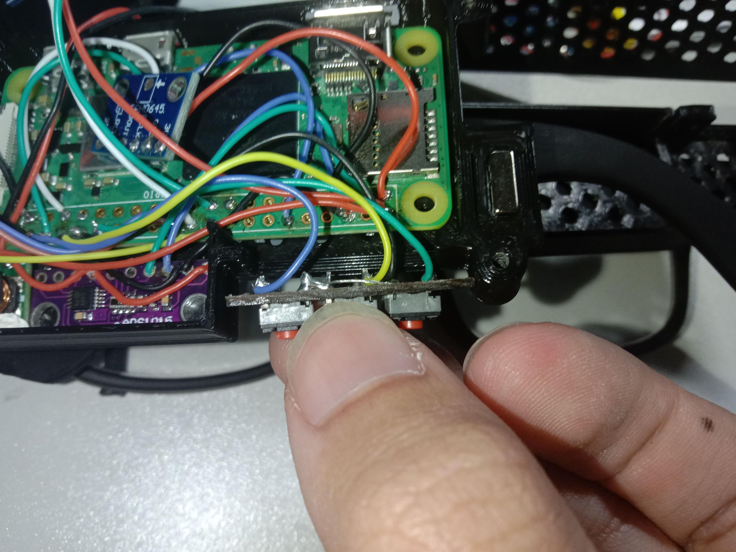 Crypta Glass V2: Raspberry Pi Smart Glasses With Display, Microphone ...