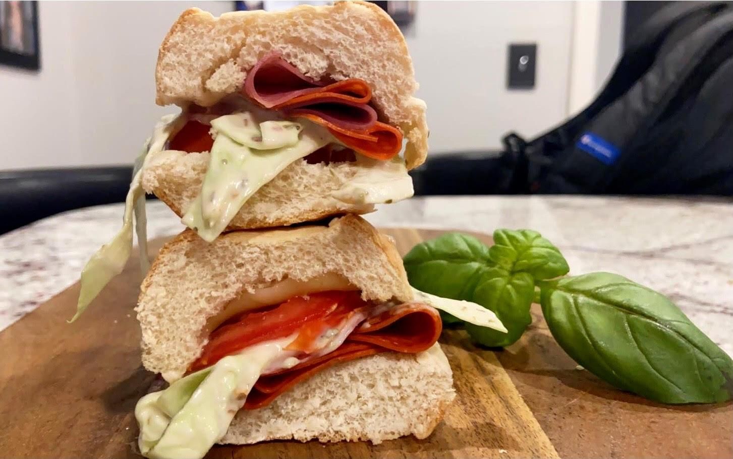 Italian Spukie Sandwich : 5 Steps (with Pictures) - Instructables