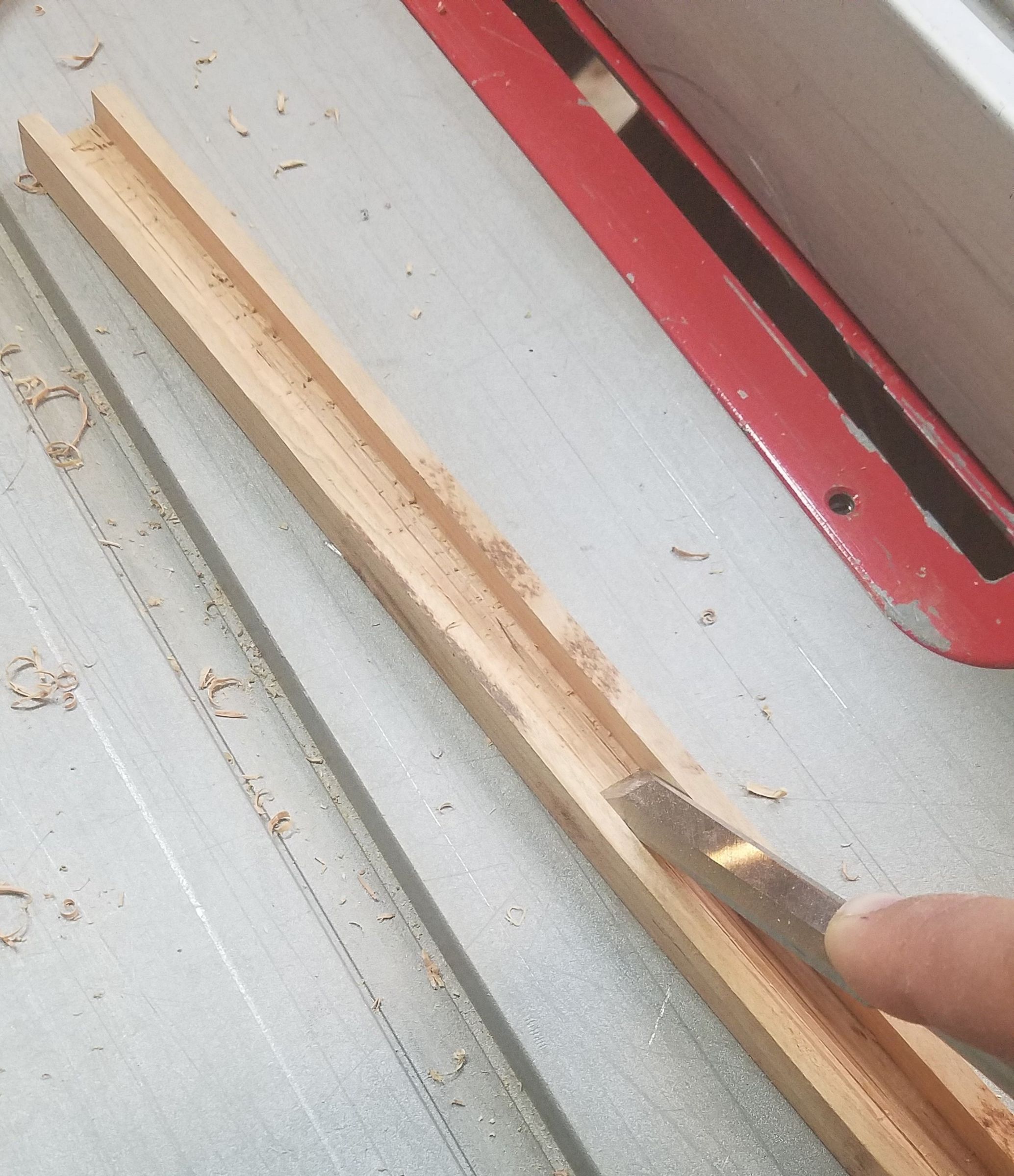 Make Your Own Wooden Cabinet Latches : 7 Steps (with Pictures ...