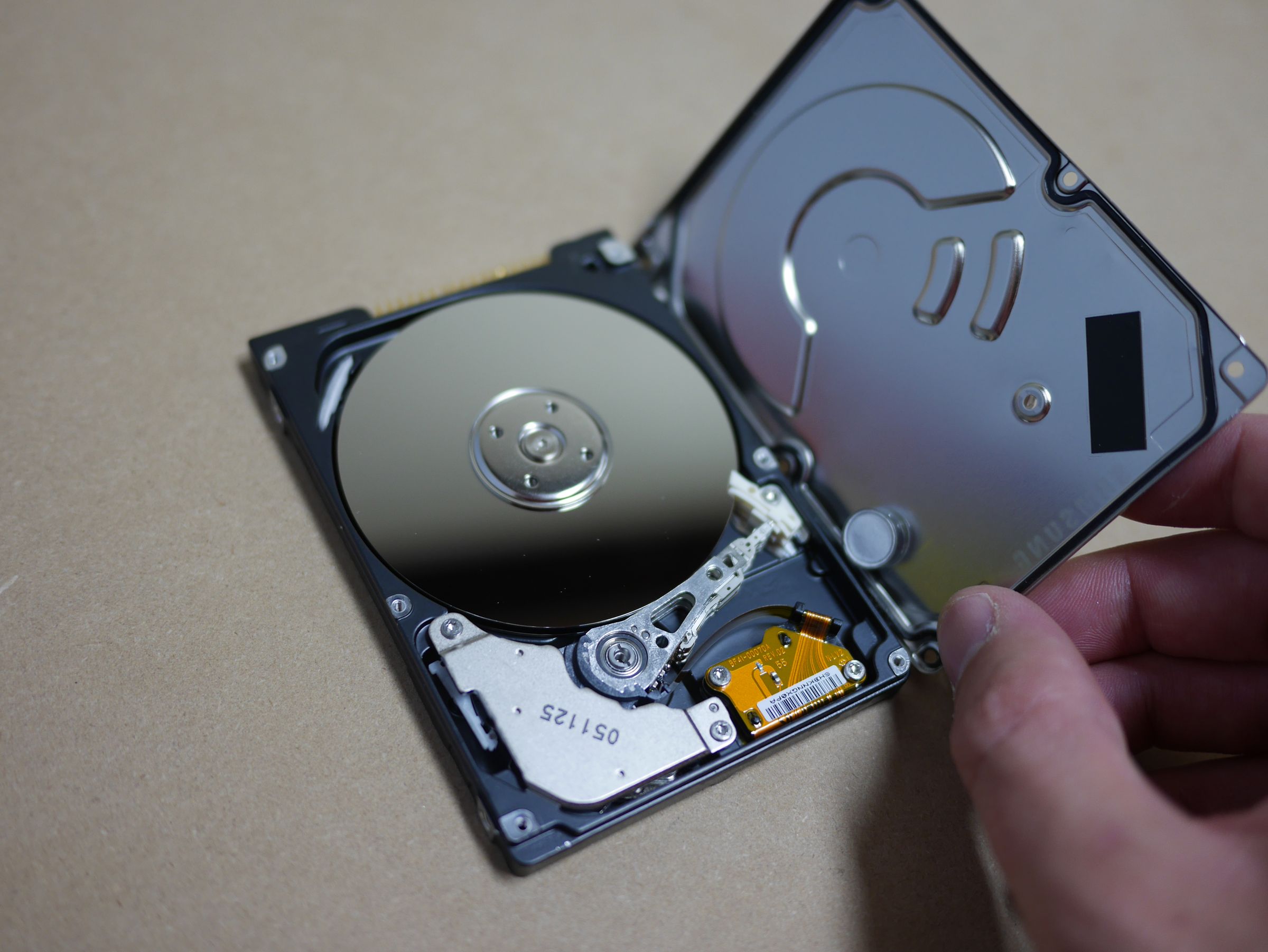 Hard Drive Mirror (Digital Mirror) : 4 Steps - Instructables
