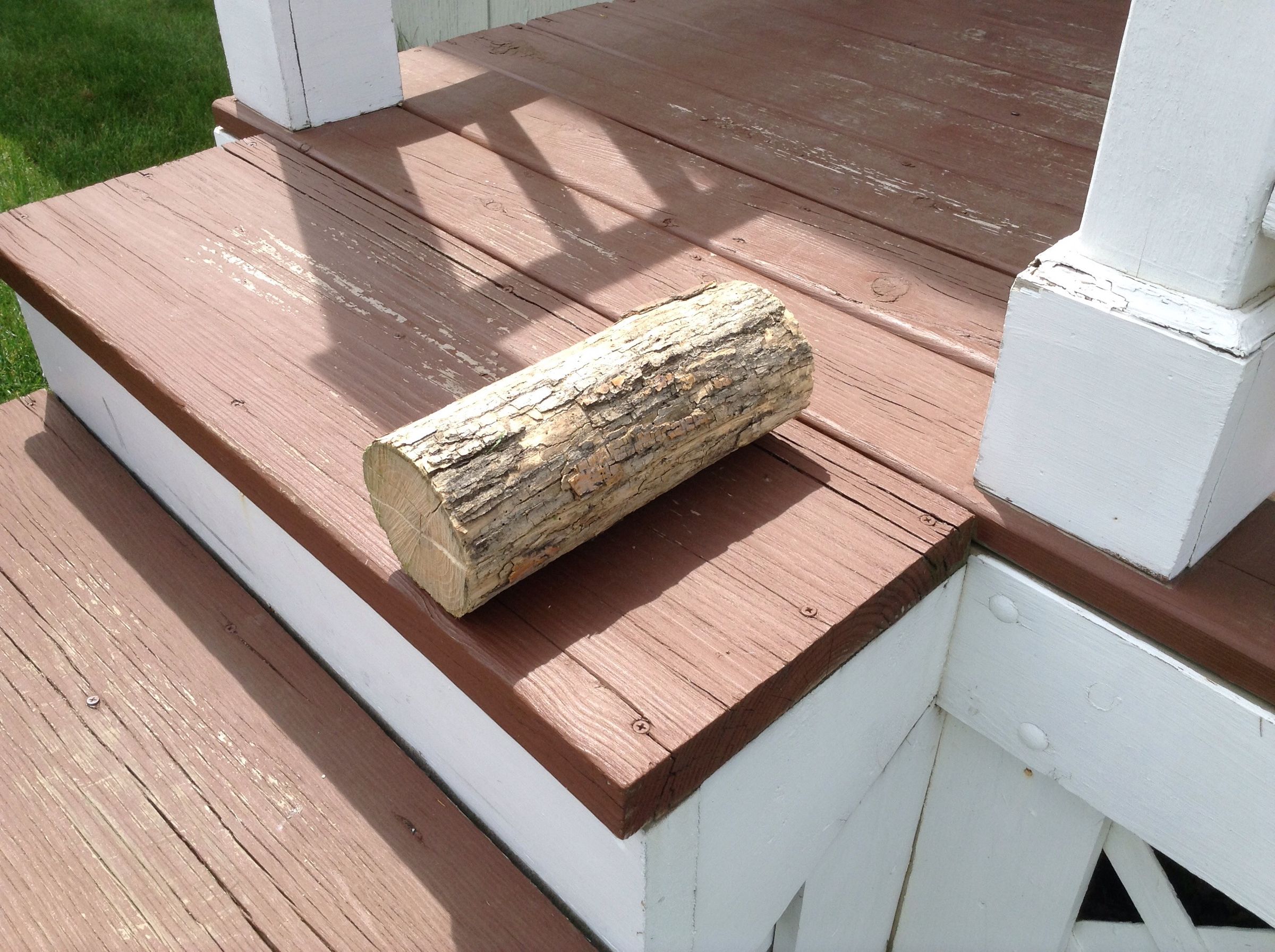 Hiding Place in a Log : 6 Steps (with Pictures) - Instructables